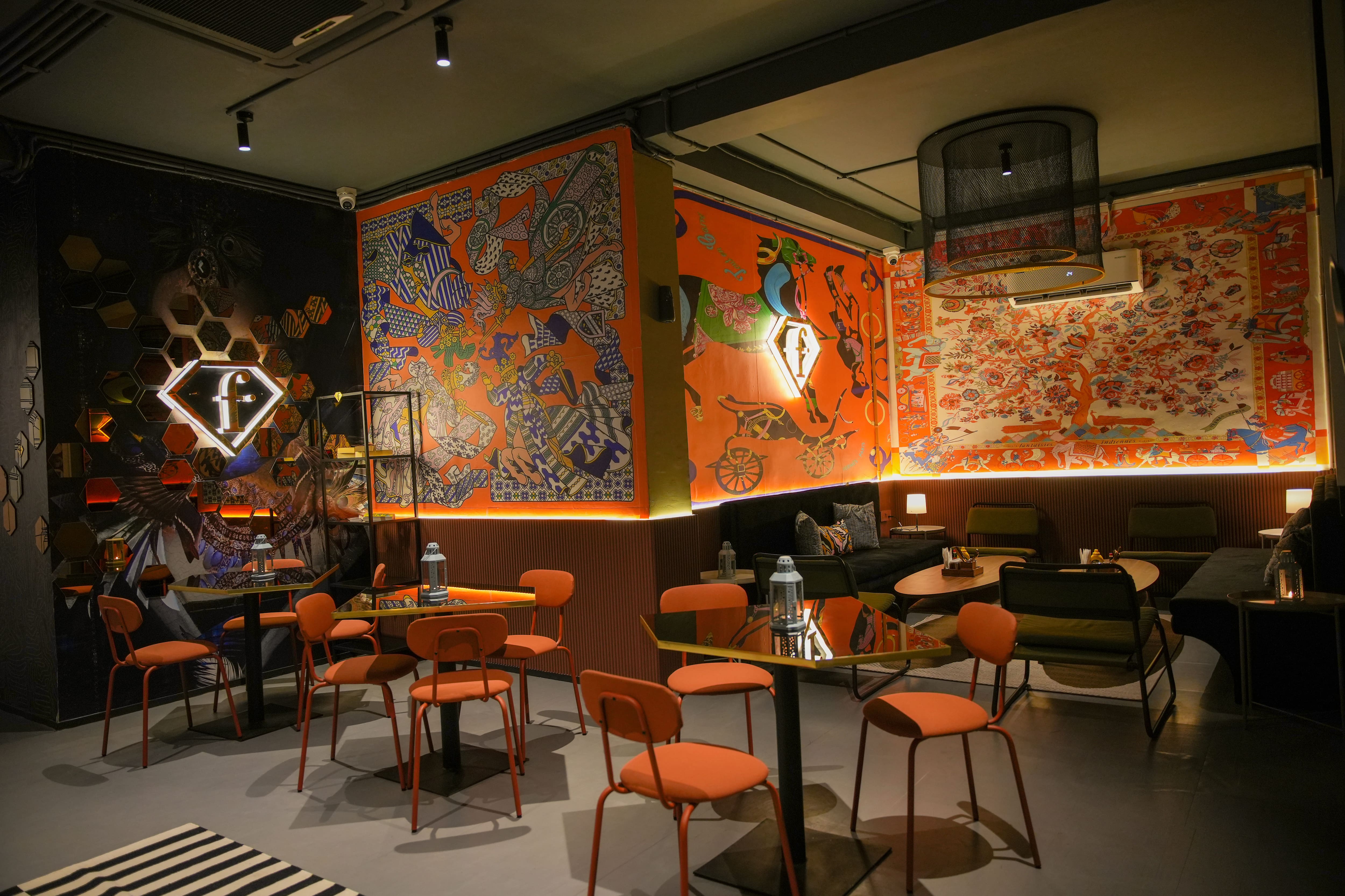 Book table and online reservation at FTV Cafe, C Scheme, Jaipur