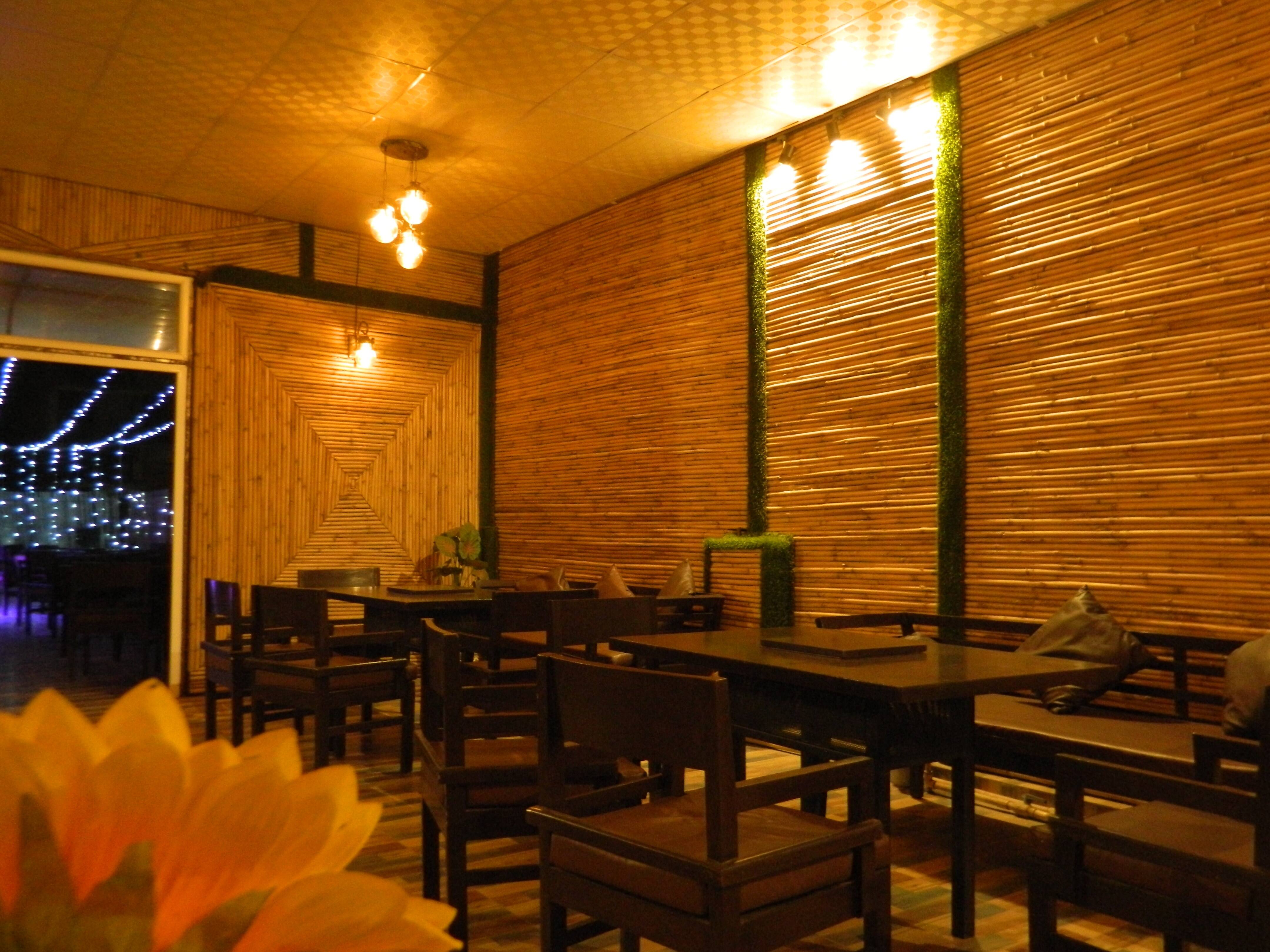 Menu of Woodyard, Sector 72, Noida