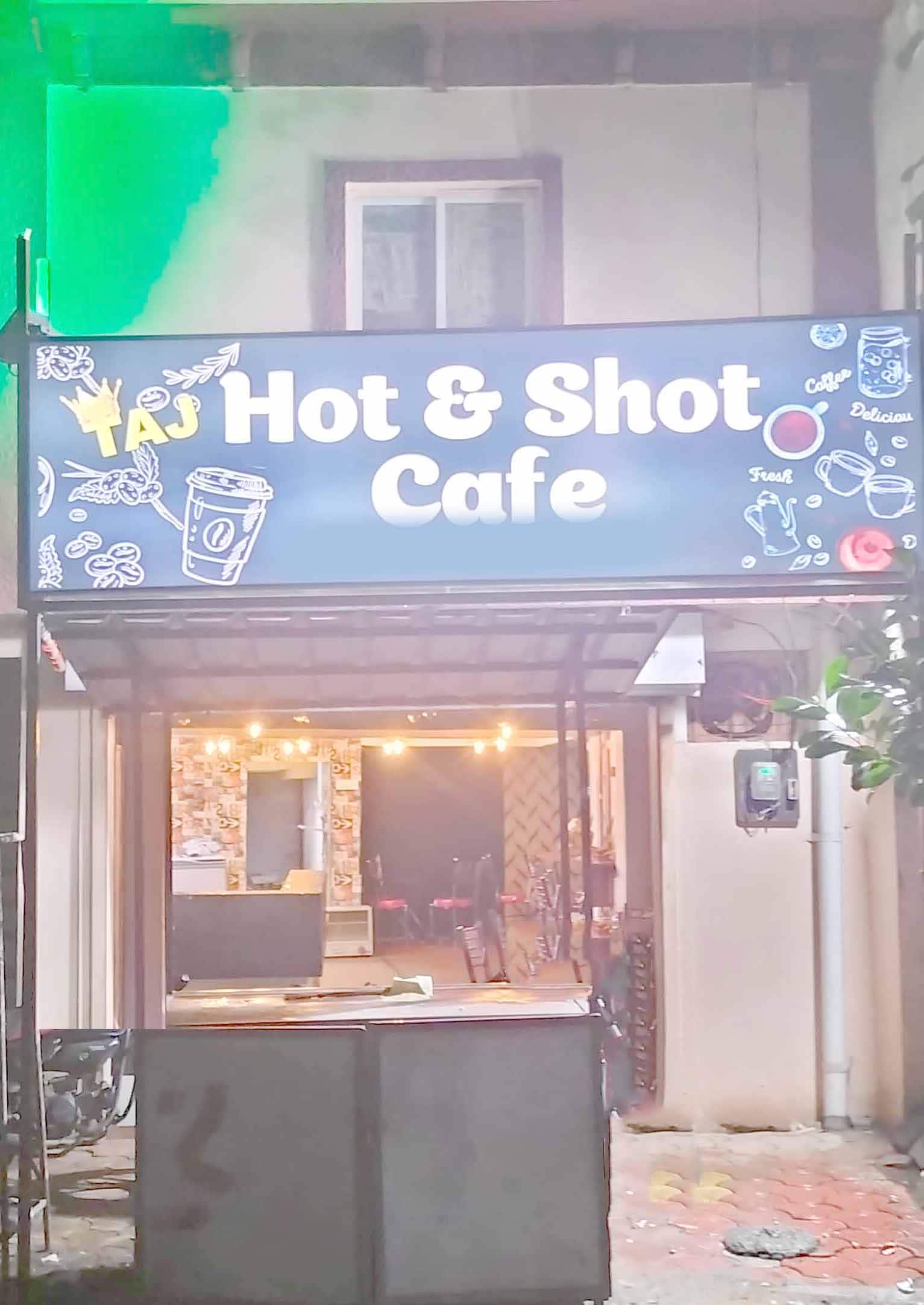 Taj Hot & Shot Cafe, Bhawar Kuan, Indore | Zomato