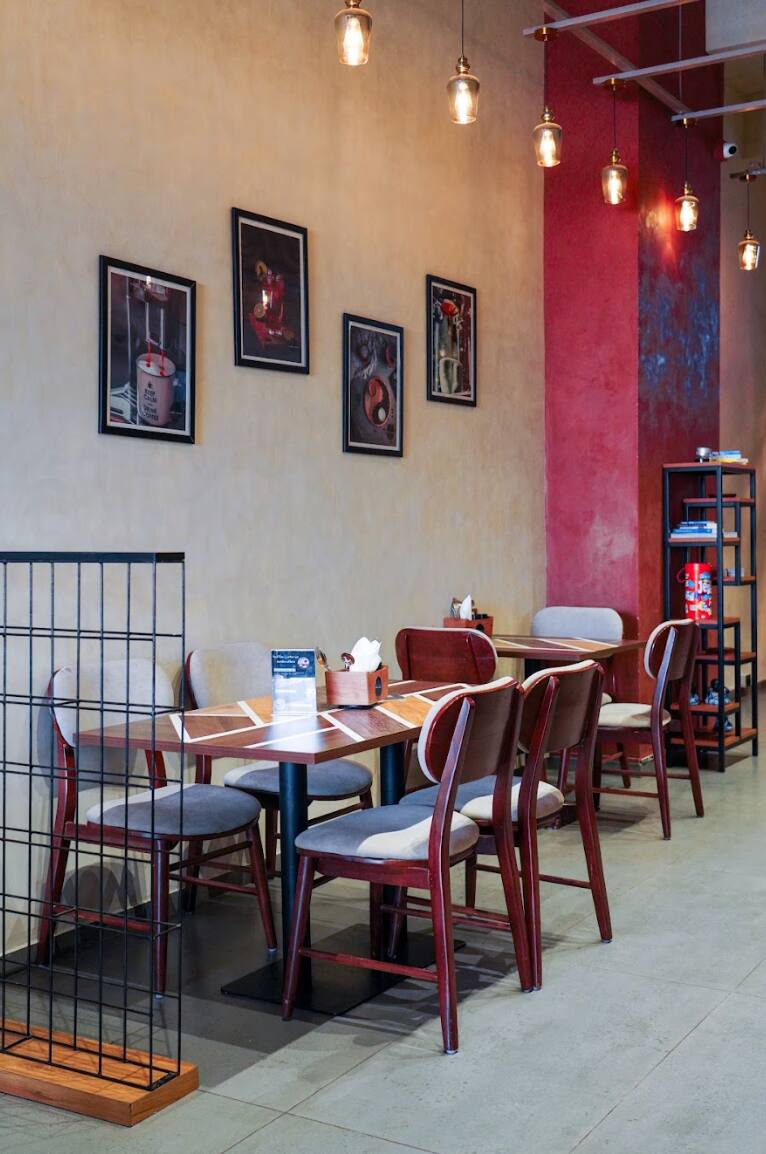 Book table and online reservation at Koffee Stories, Ambavadi, Ahmedabad