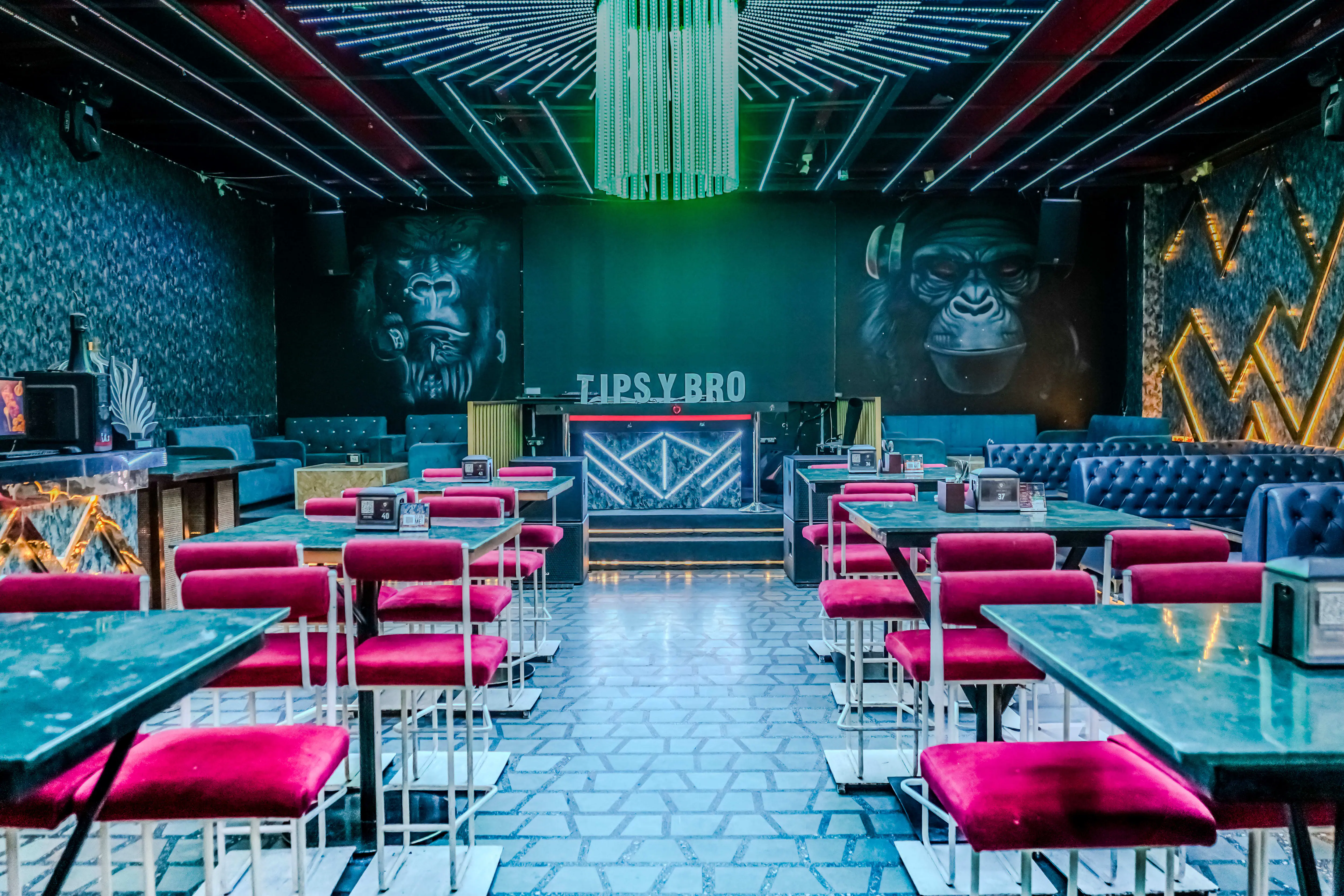 Tipsy Bro - Rooftop Lounge Bar & Luxury Dining, Vashi, Navi Mumbai | Zomato