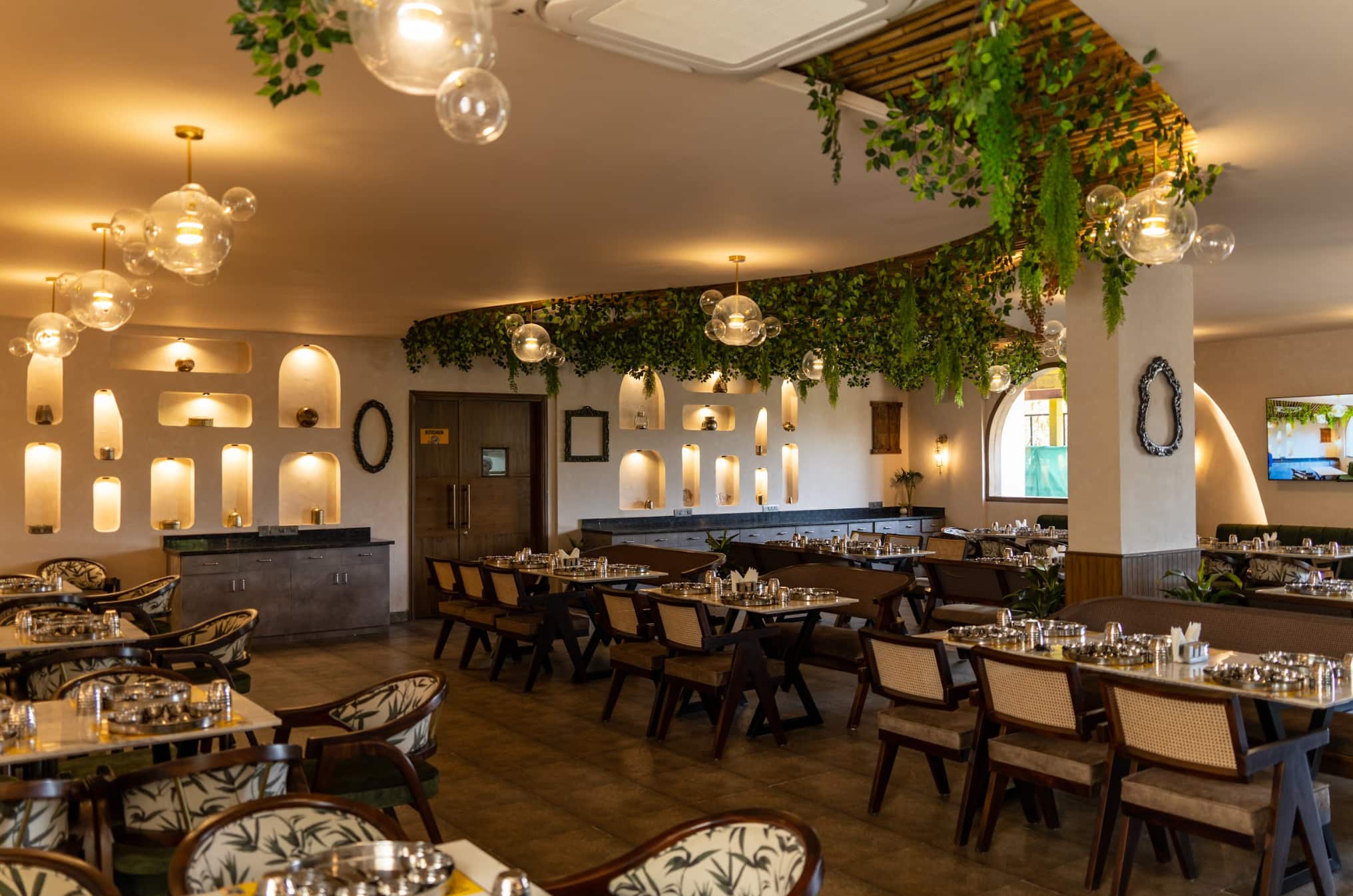 Le Farsan, C Scheme, Jaipur | Zomato