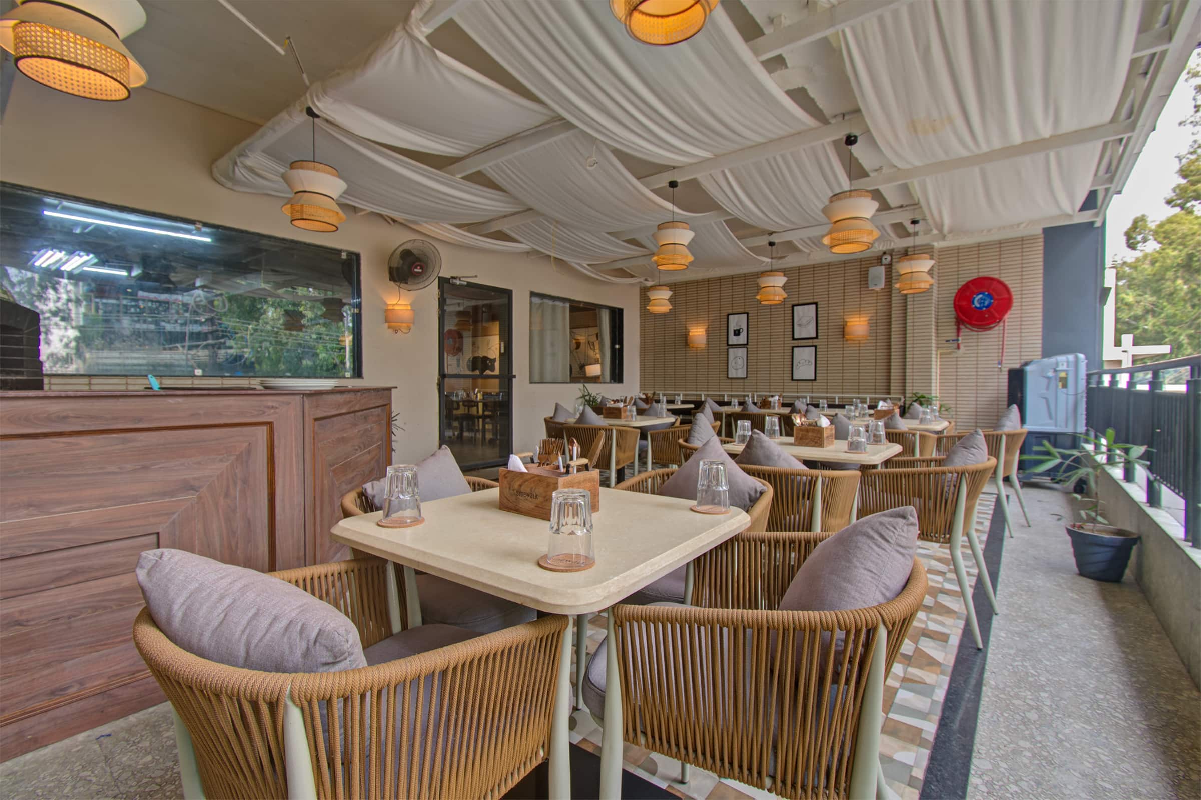 Sidewalk Bakehouse & Cafe, Patrakar Puram, Lucknow | Zomato