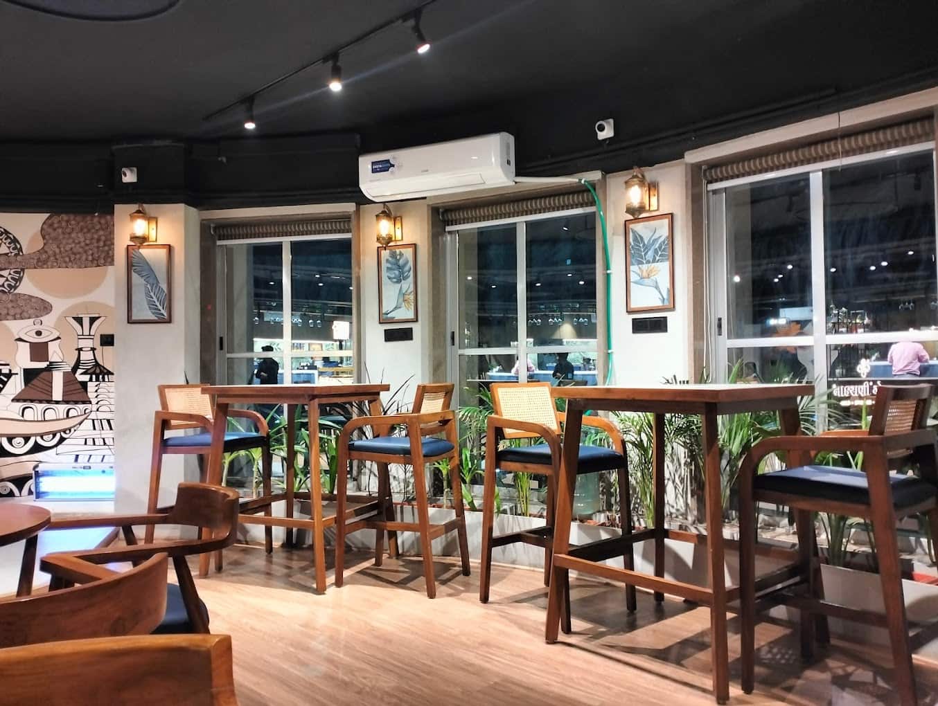 Fenster Cafe, Katargam, Surat | Zomato