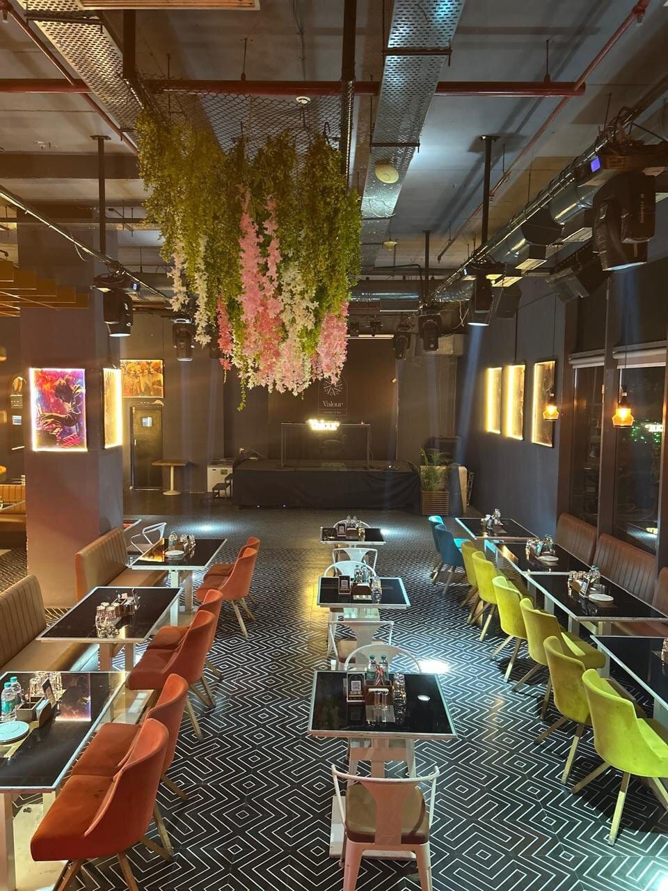 Valour Kitchen & Bar, Kharadi, Pune | Zomato