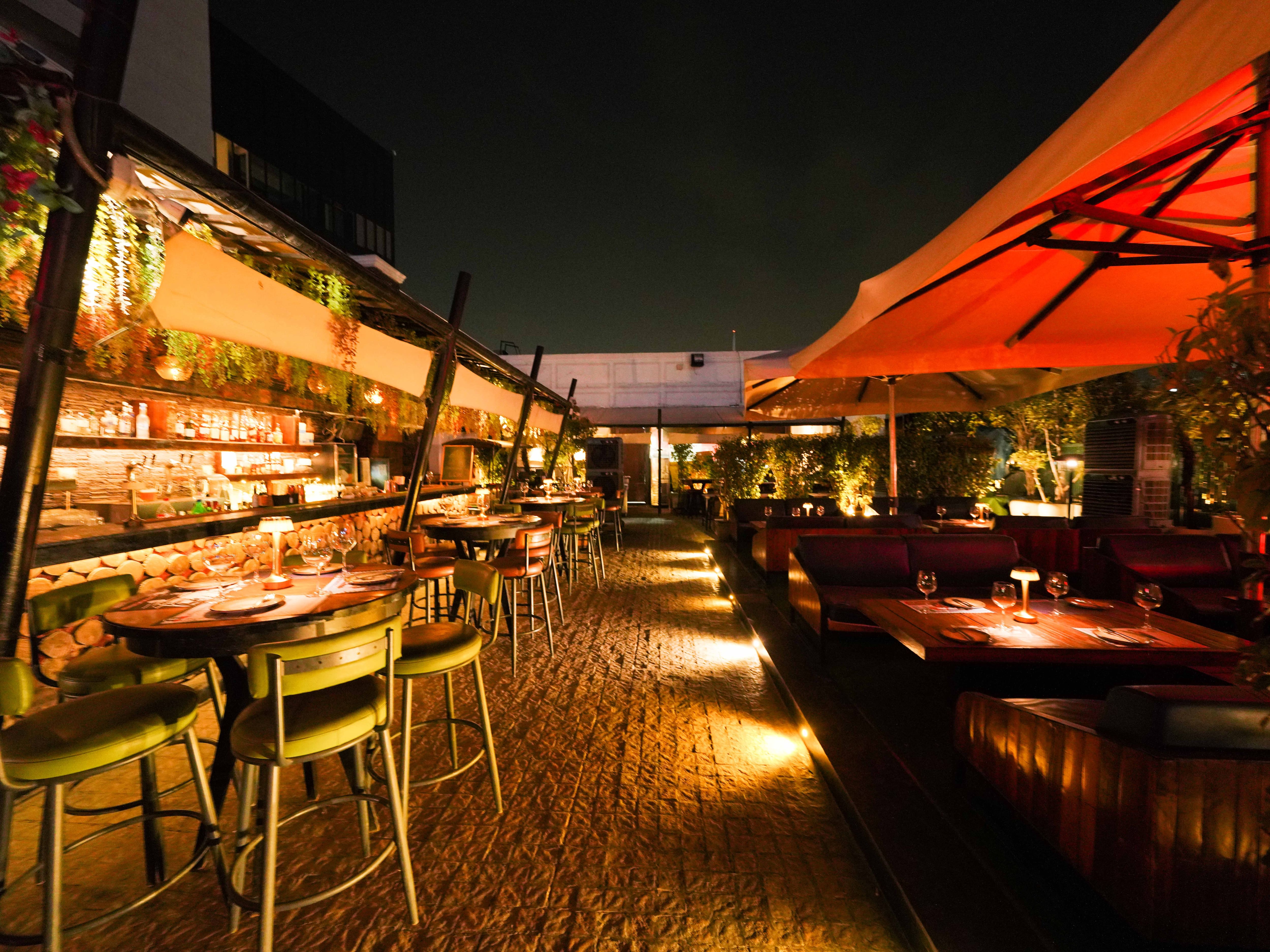 Menu of Soi 7 Pub & Brewery, DLF Cyber City, Gurgaon