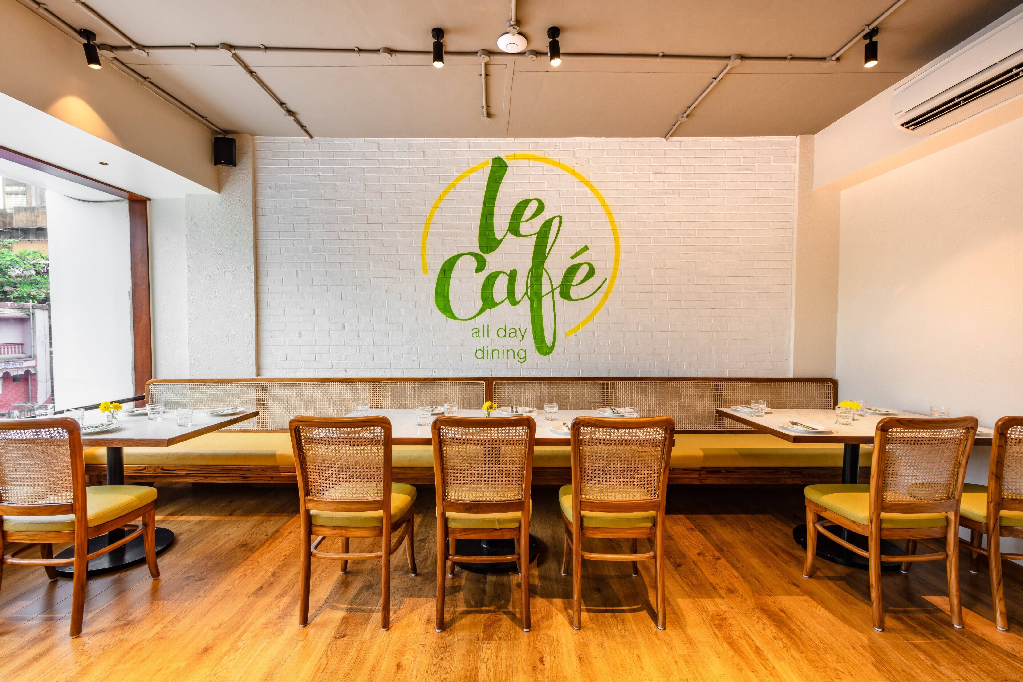 Le Café, Chembur, Mumbai
