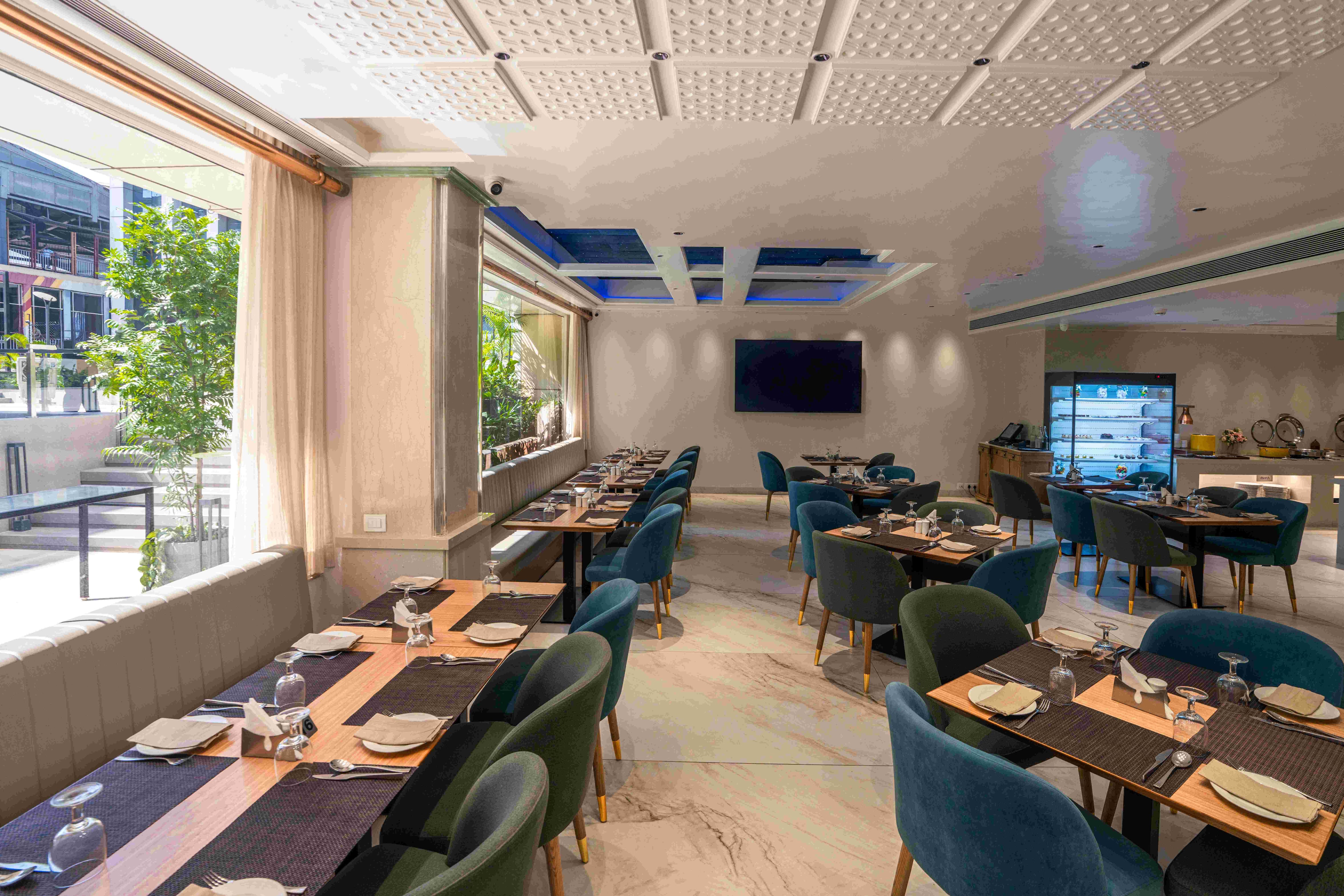 Solitaire - Kohinoor Continental, Chakala, Mumbai | Zomato