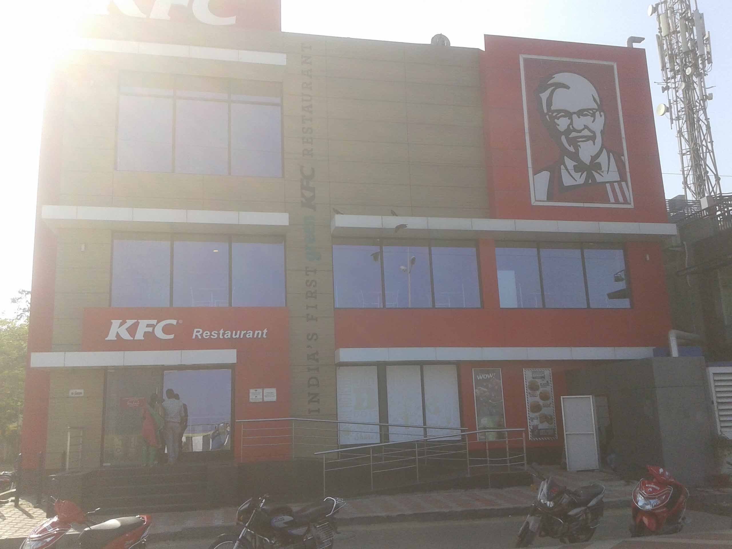 KFC, Besant Nagar, Chennai - Restaurant