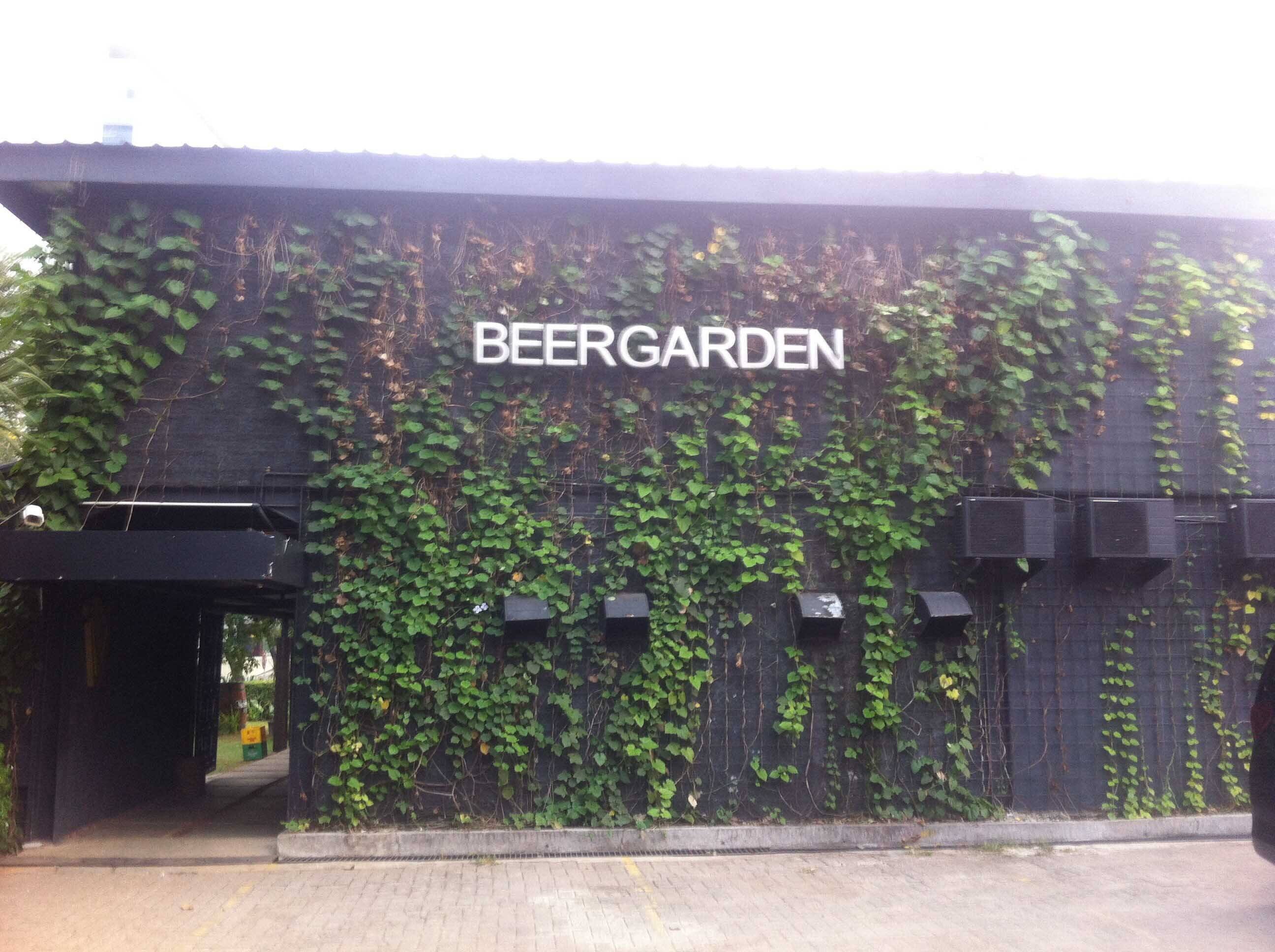 Camden Beer Garden Jakarta | Fasci Garden