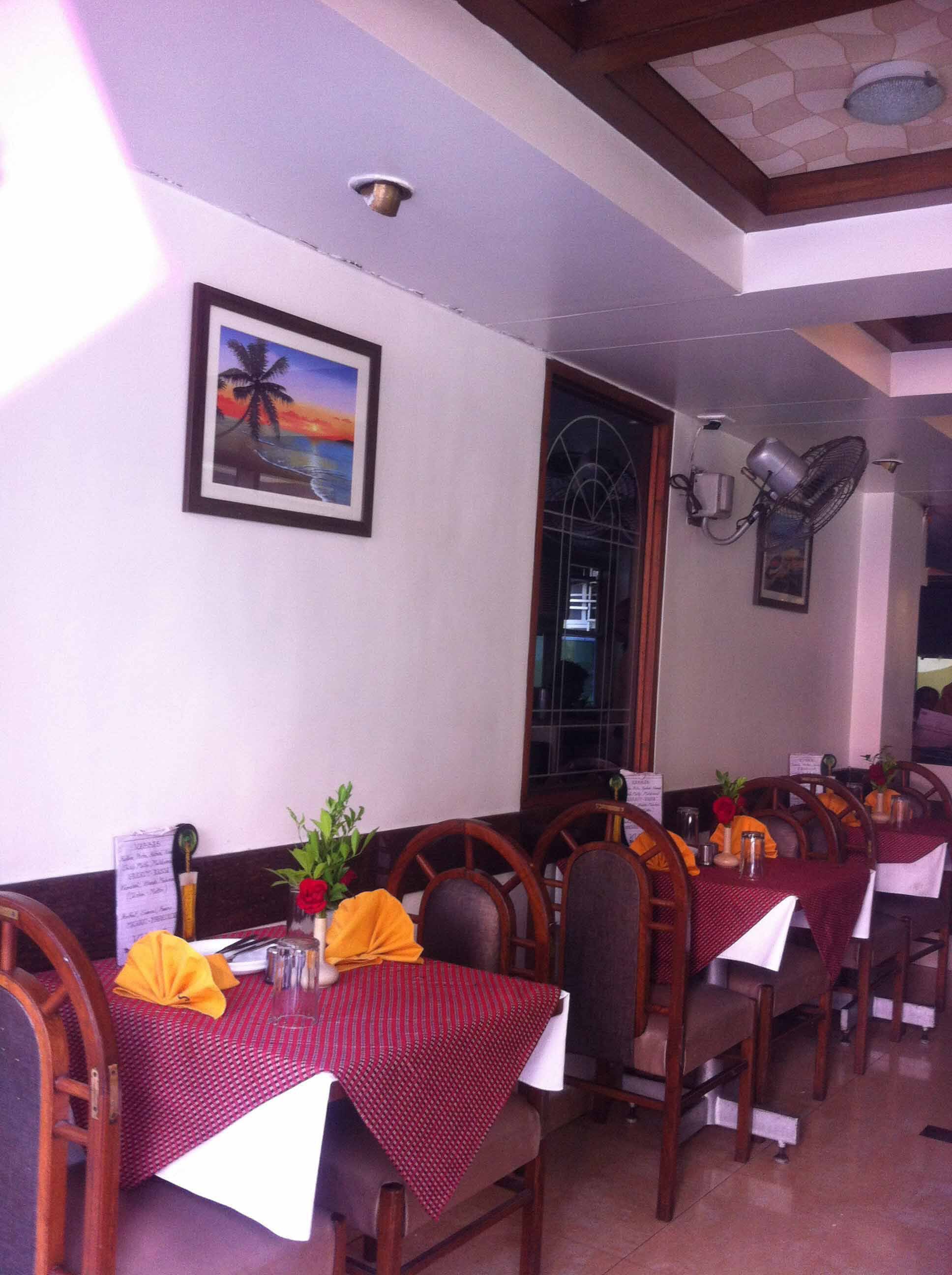 Sarovar Restaurant & Bar Photos, Pictures of Sarovar Restaurant & Bar ...