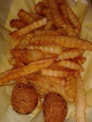 Penguin Fish & Chips, Crestview, Los Angeles - Urbanspoon/Zomato