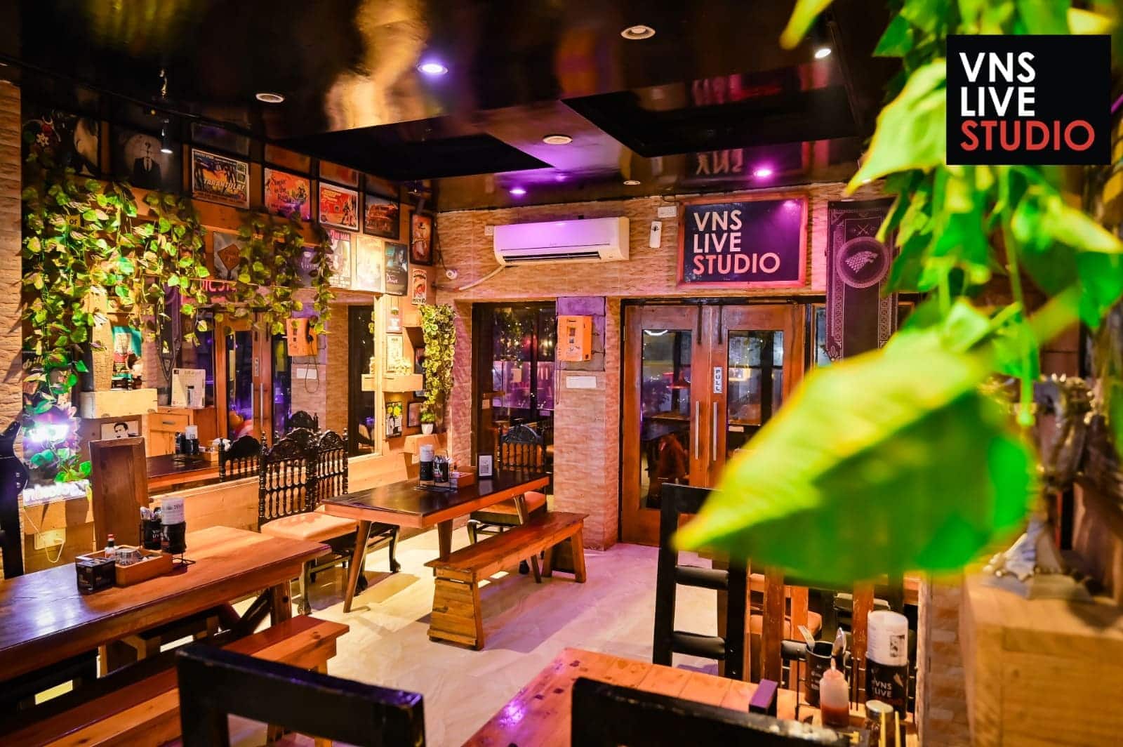 Book table and online reservation at VNS Live Studio, Sigra, Varanasi