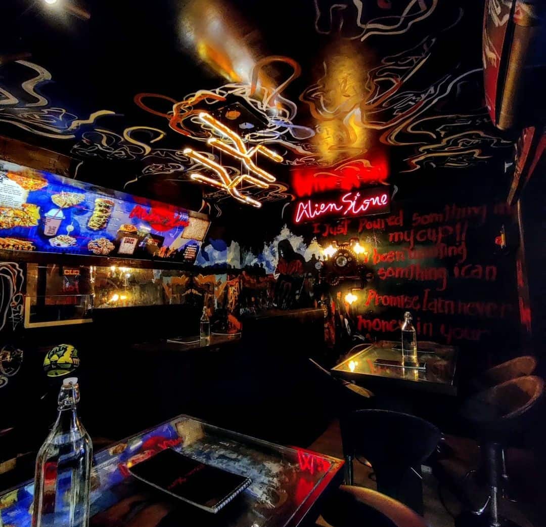 Alien Stone, Nandanam, Chennai | Zomato