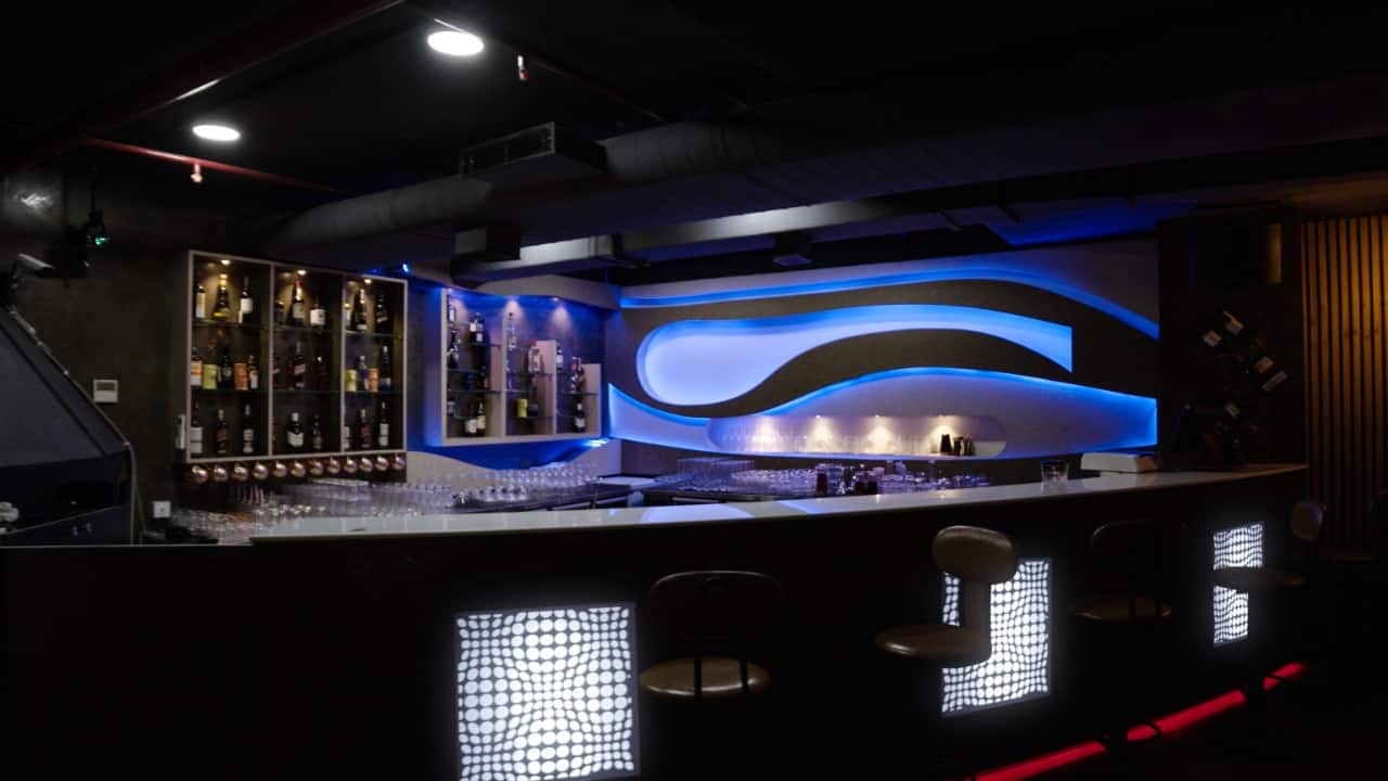 Nine O Nine, Kothapet, Hyderabad - Restaurant