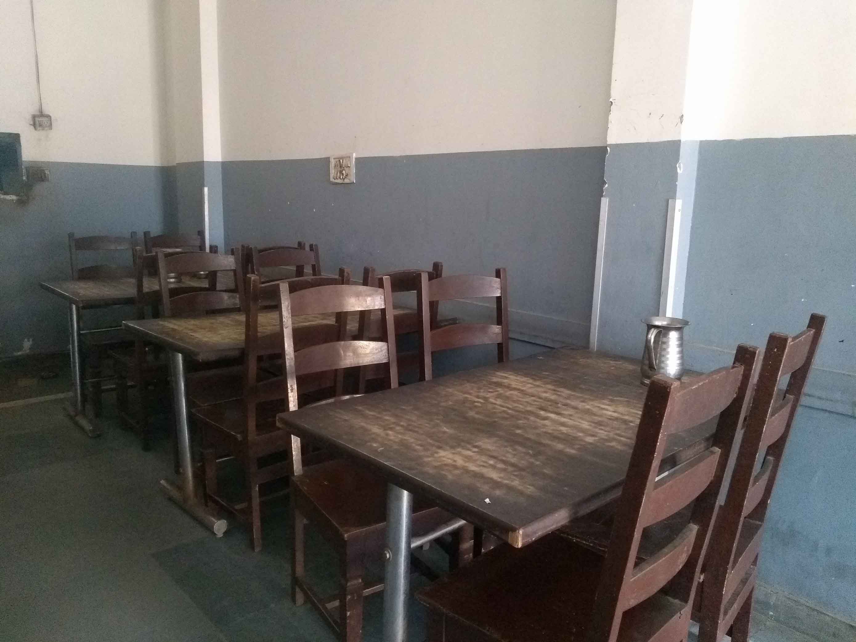 Payal Non Veg Restaurant, Sitapur order online - Zomato