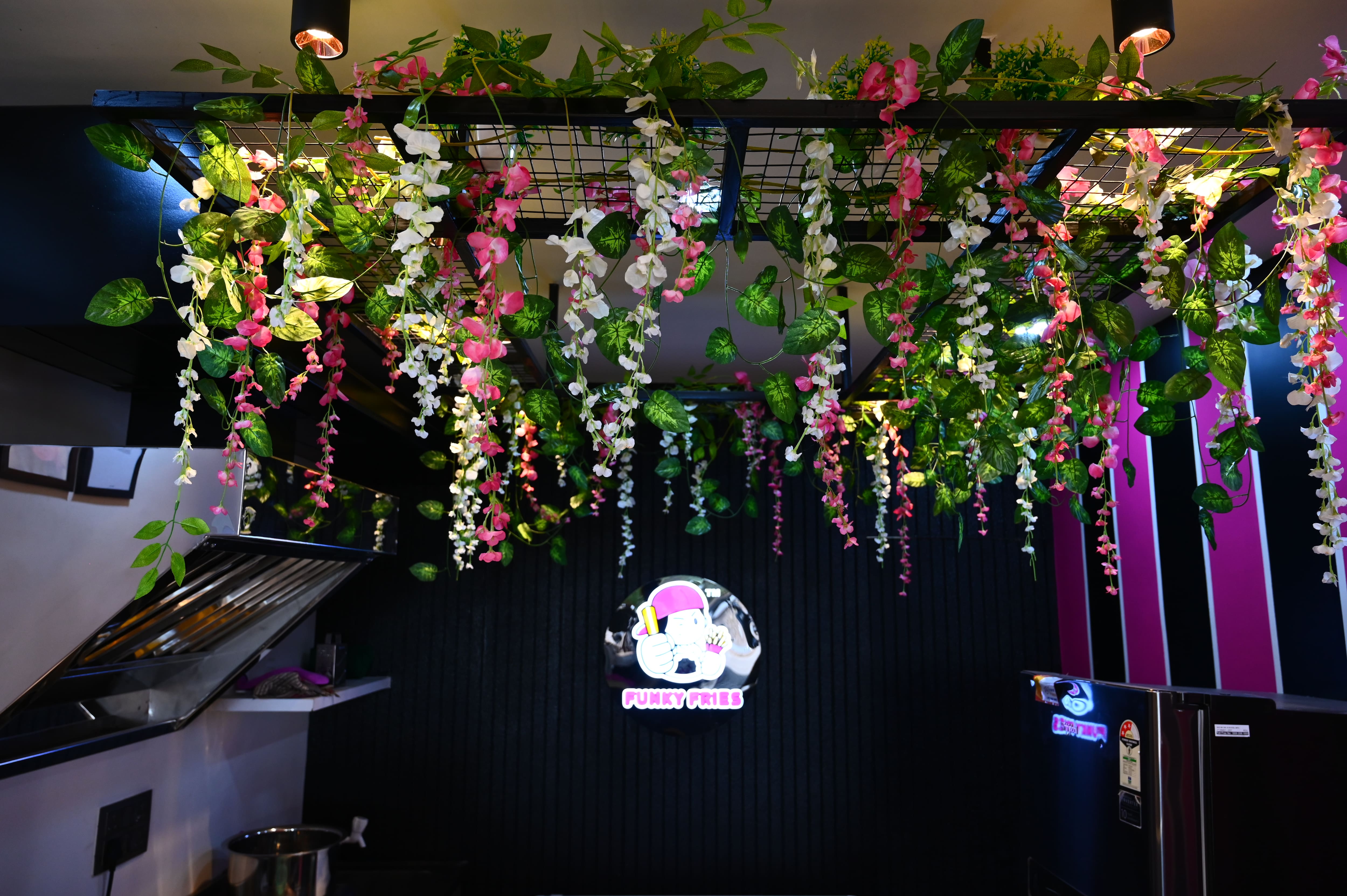 Funky Fries, Nikol order online - Zomato