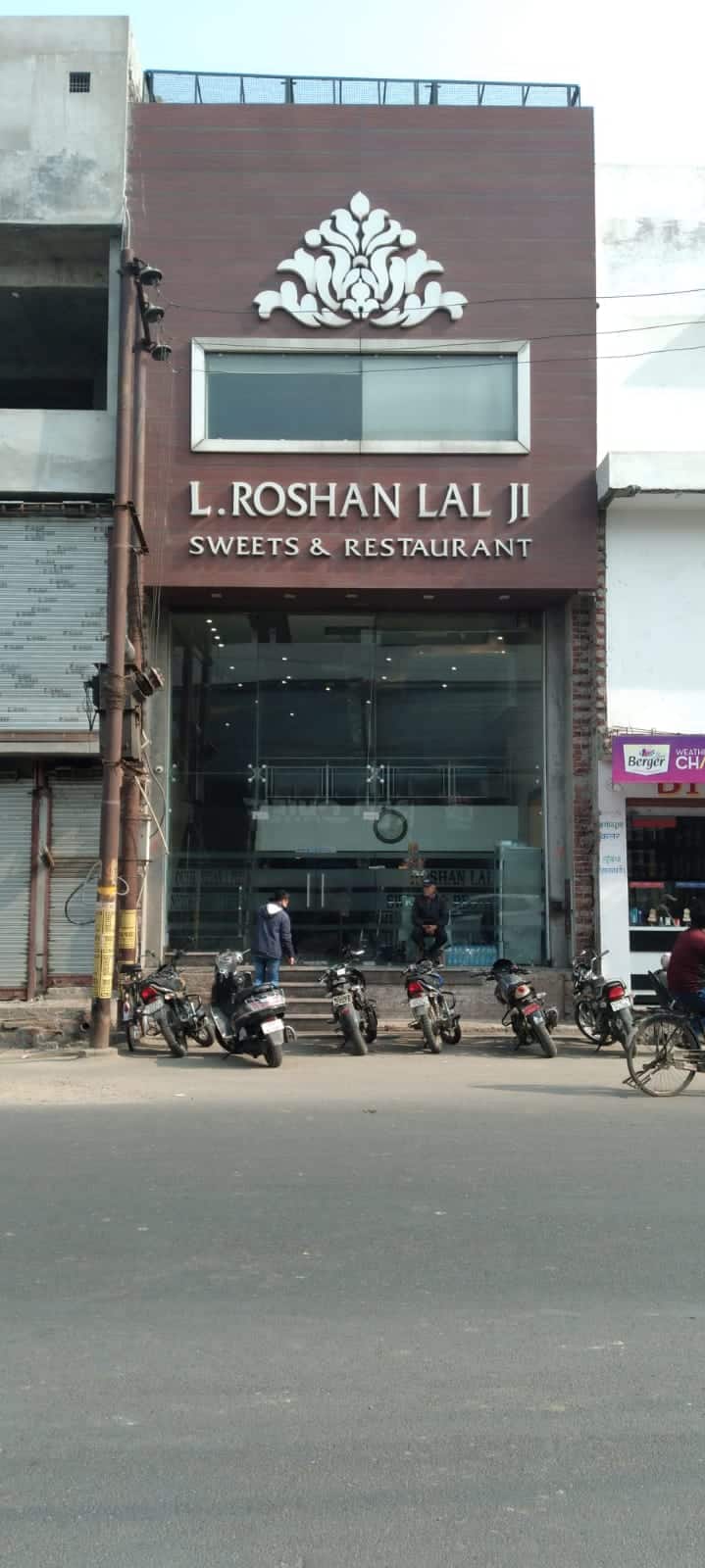 Roshan Lal Ji Sweets And Restaurants, Kasganj Locality order online ...