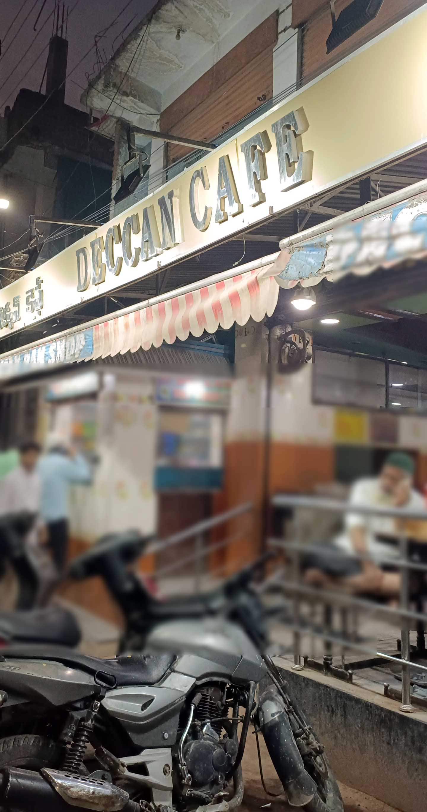 Deccan Cafe, Charminar, Hyderabad | Zomato
