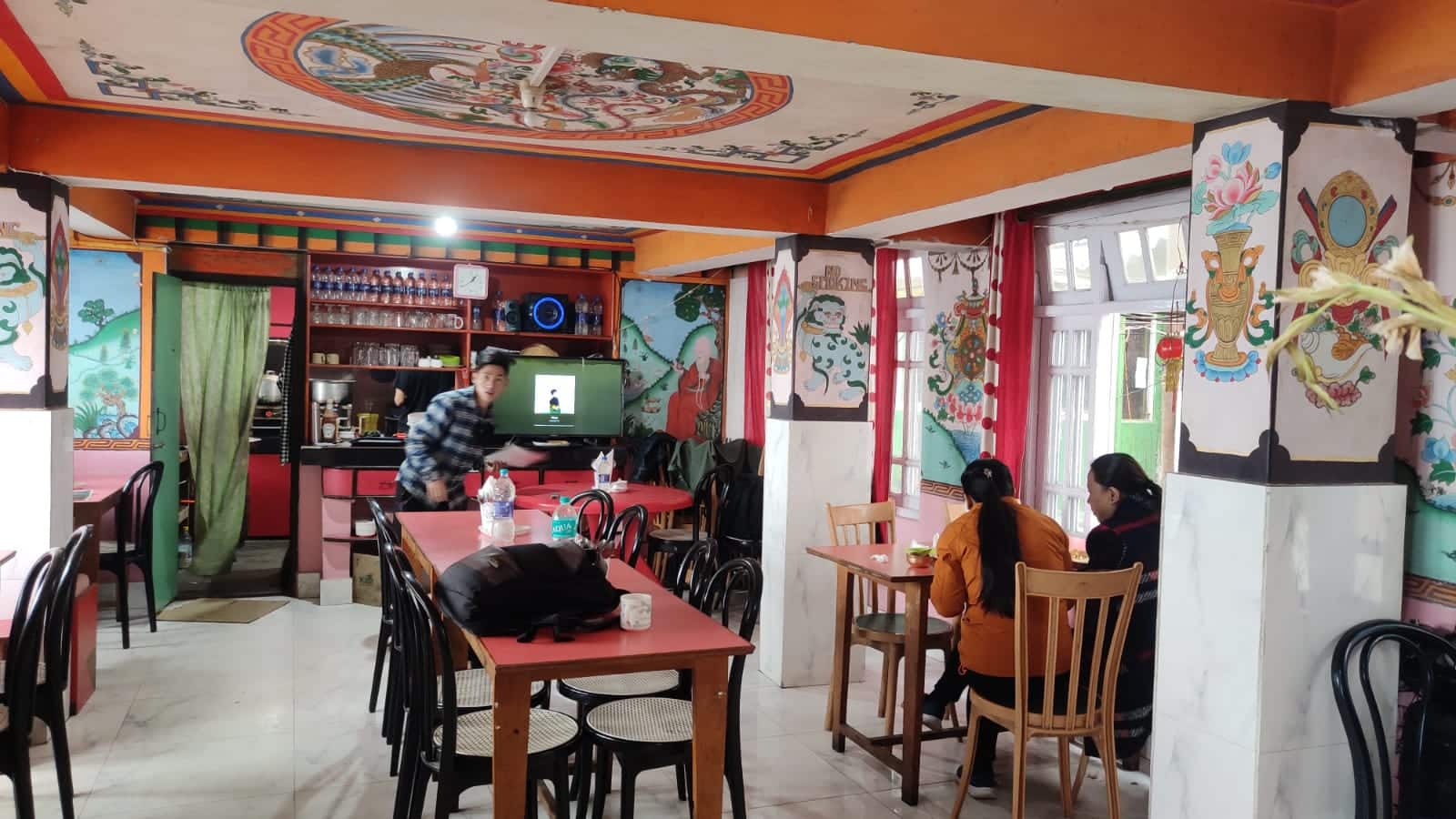 Food House, Chauk Bazaar, Darjeeling | Zomato