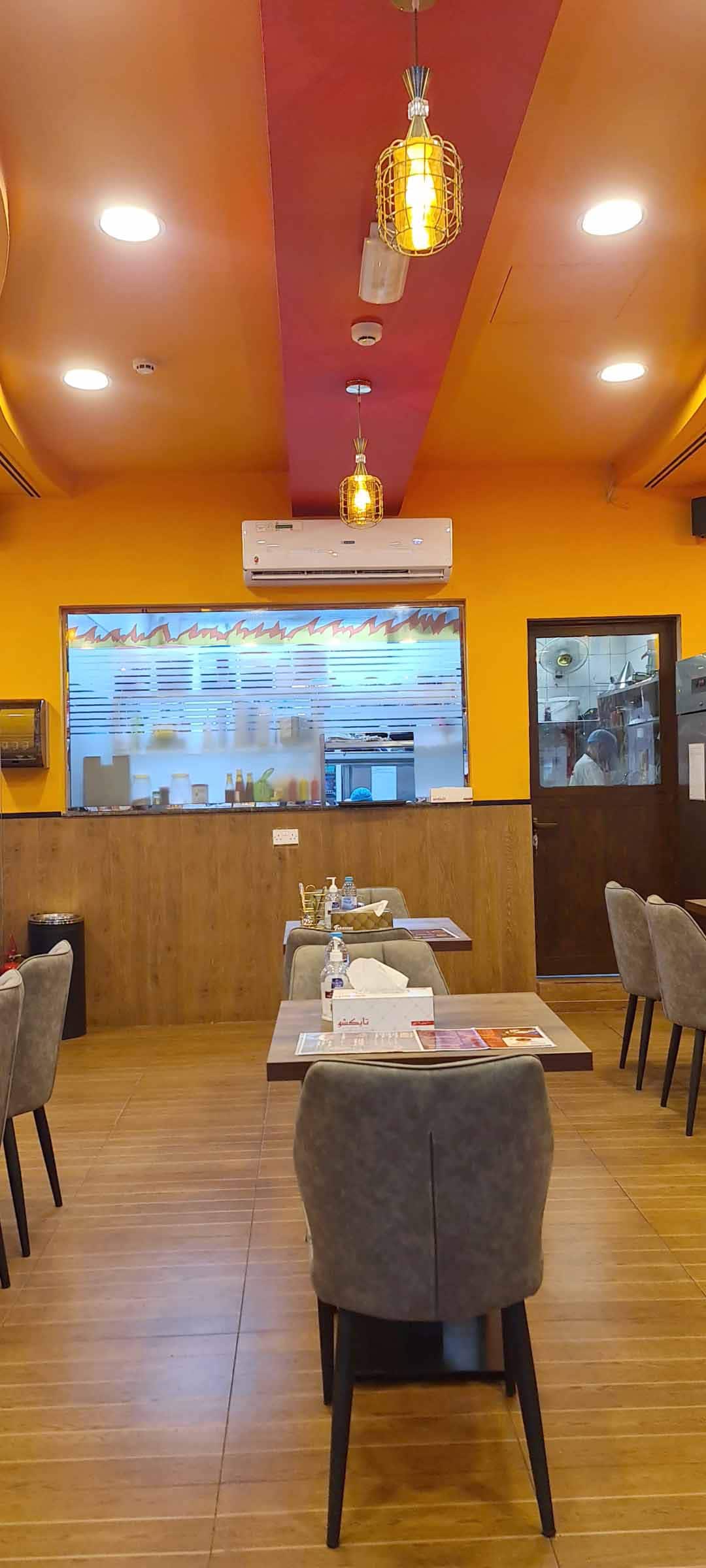Photos of Nepali Chulo Restaurant, Pictures of Nepali Chulo Restaurant ...