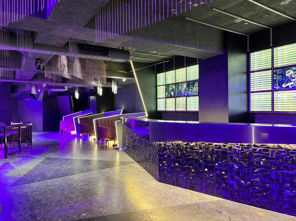 Void Bar & Nightclub, Gomti Nagar order online - Zomato