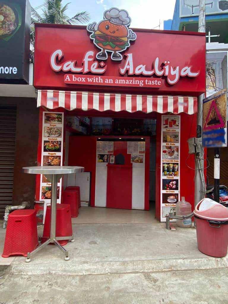 Cafe Aaliya, Ekkaduthangal order online - Zomato
