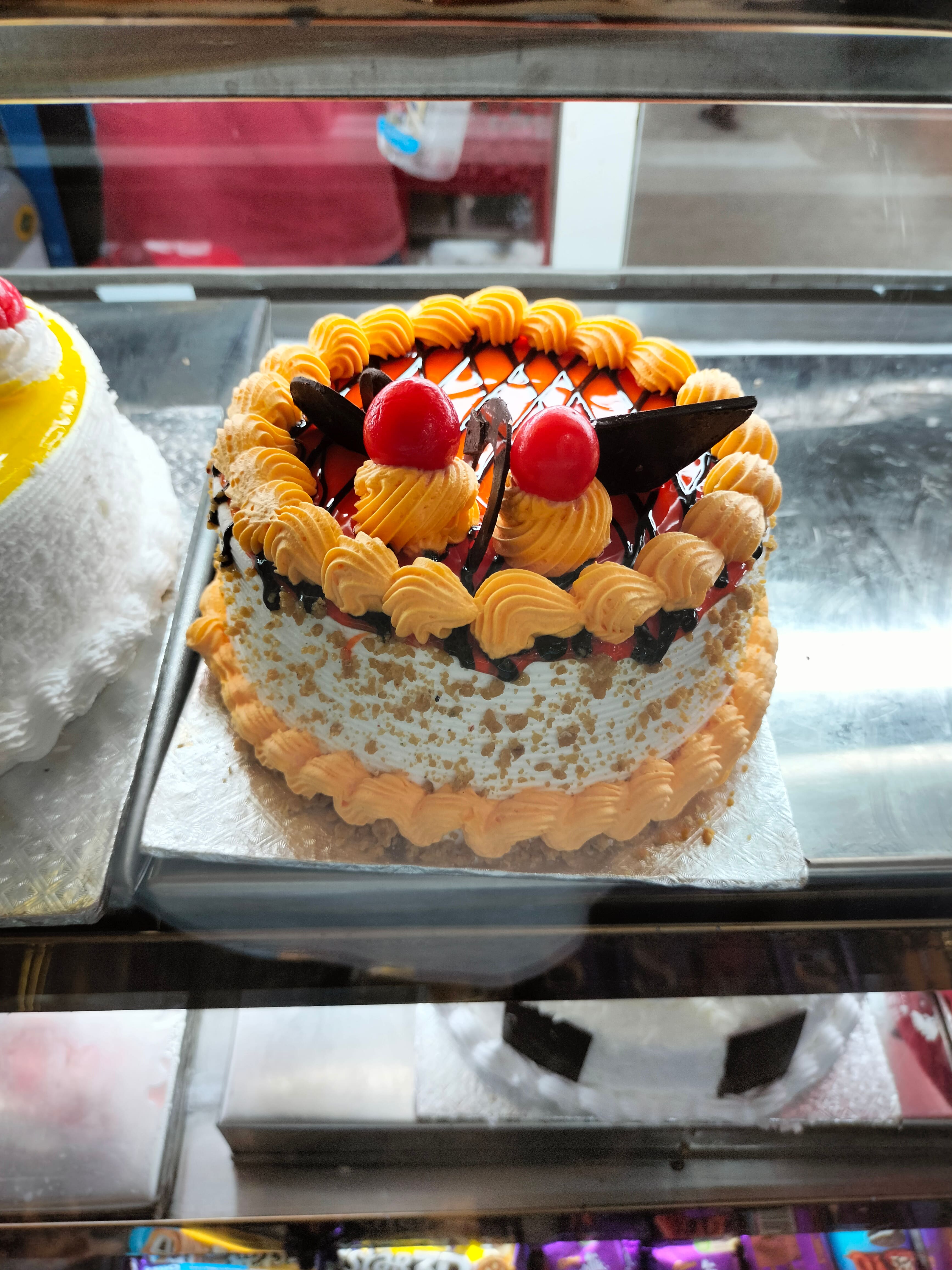 New Navarang Bakers, Ameerpet order online - Zomato