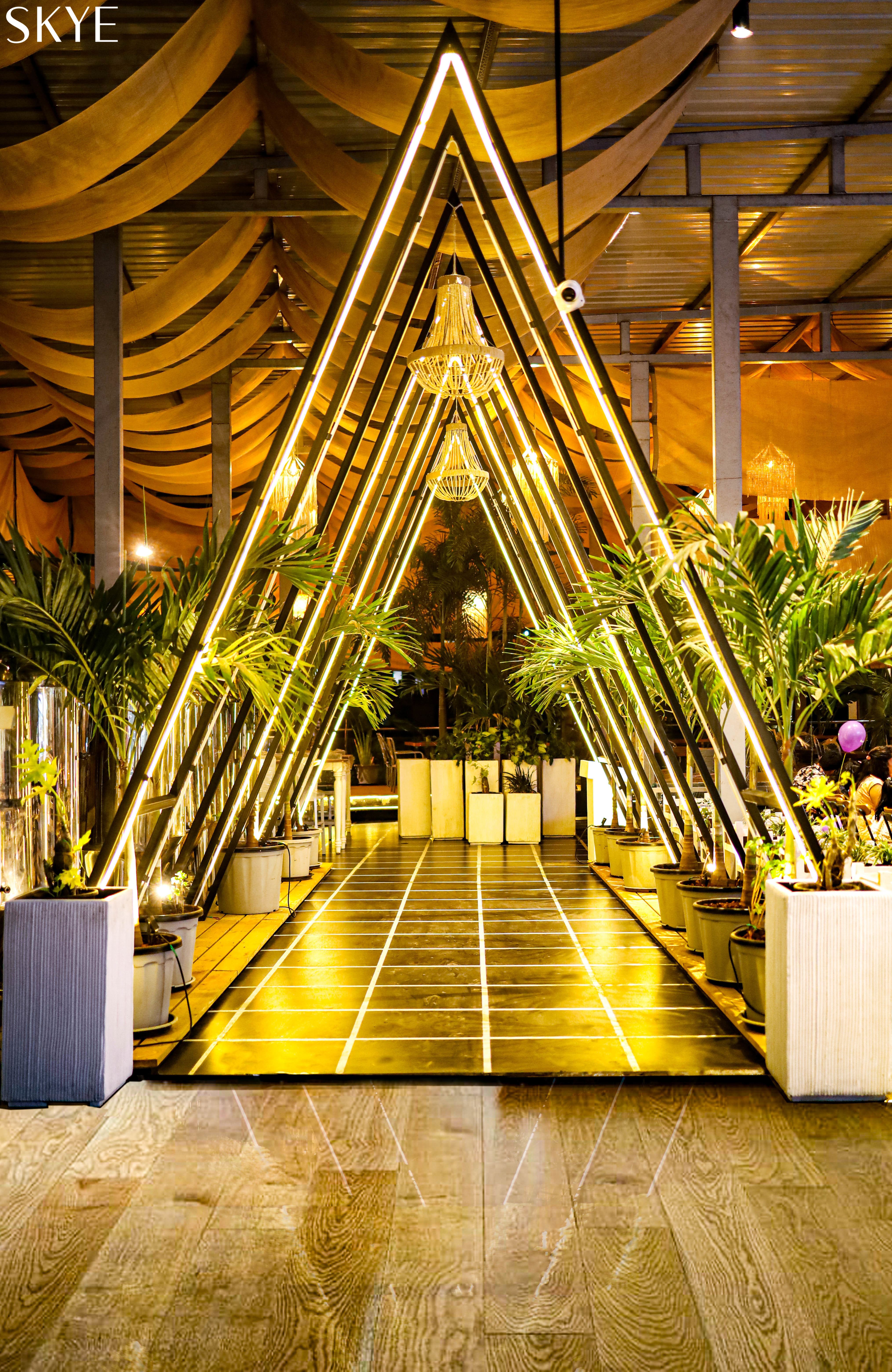 SKYE - Rooftop By Eternia, Magarpatta, Pune | Zomato