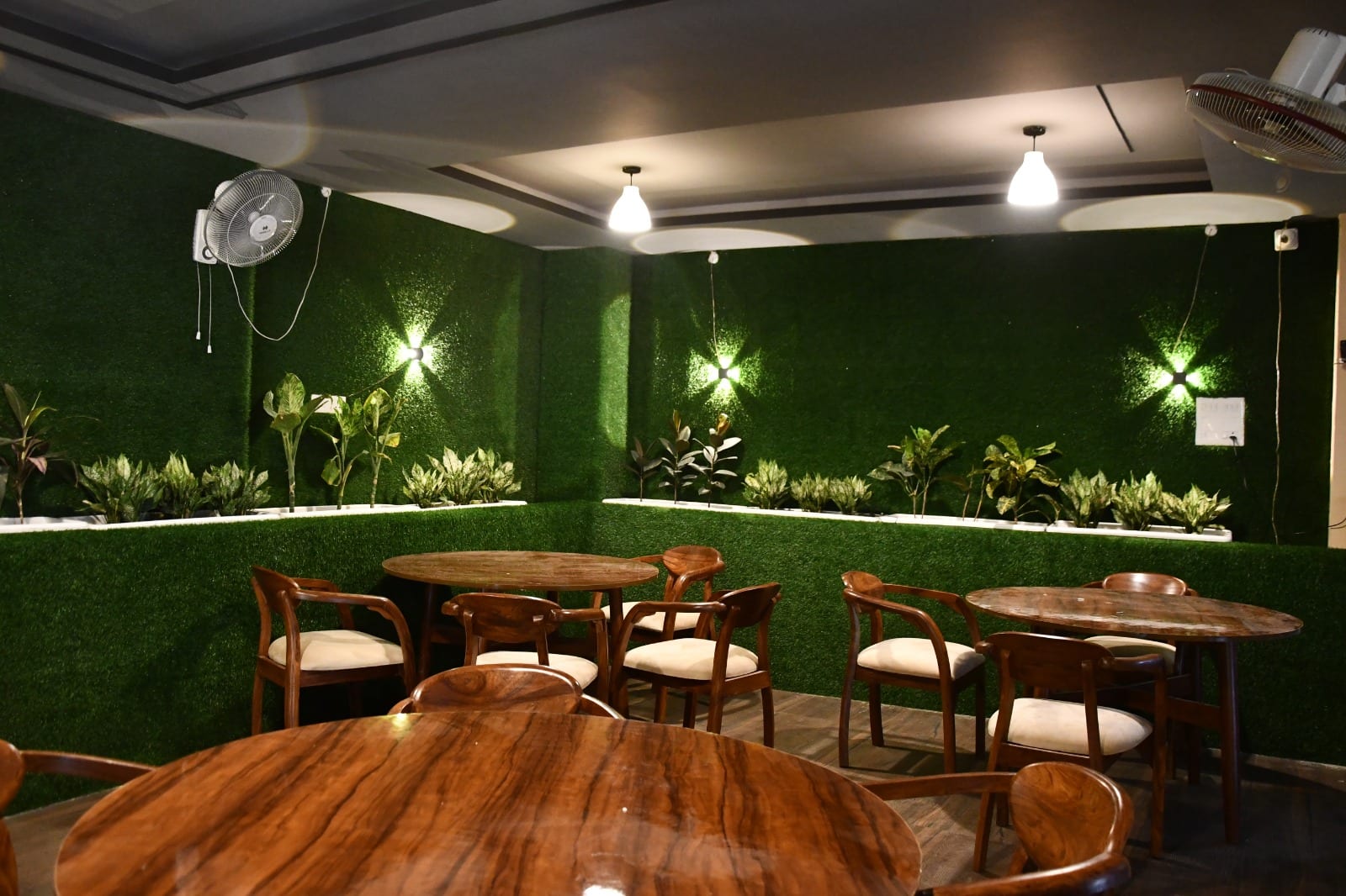 Cimaya Resto, Lanka, Varanasi | Zomato