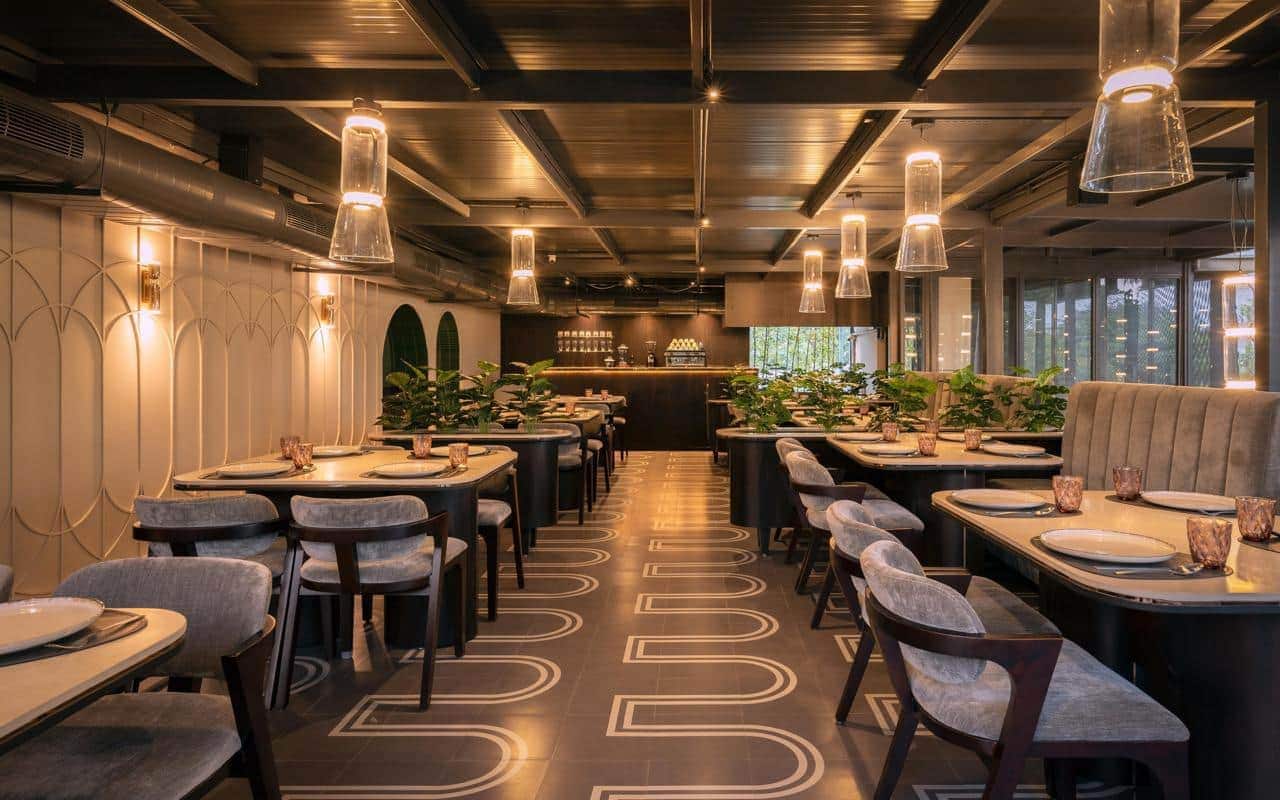 Book table and online reservation at Hundreds Bistro, Chetpet, Chennai