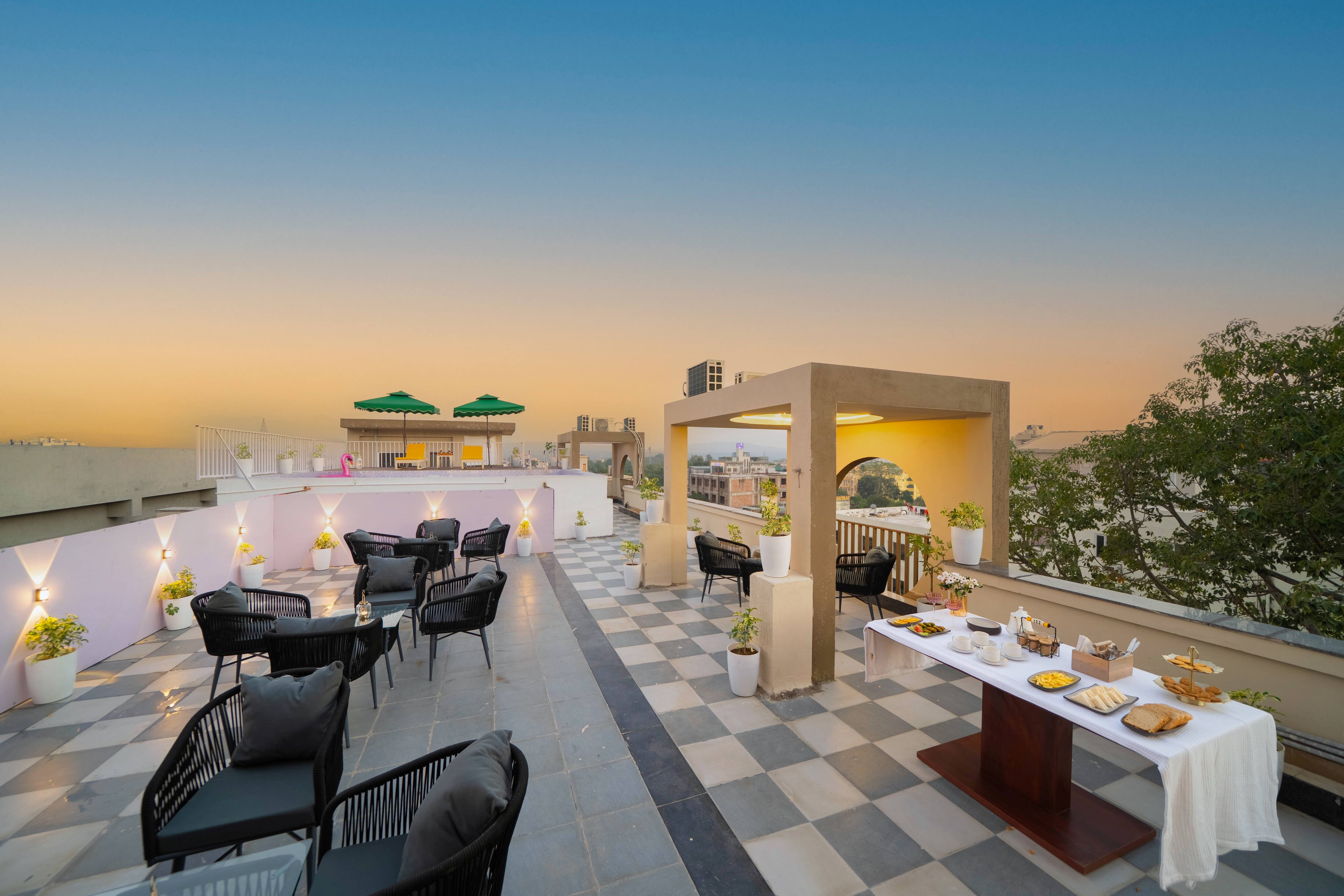 P.S Food Stories Restaurant & Pool Cafe at Shanti Heritage, Har Ki ...