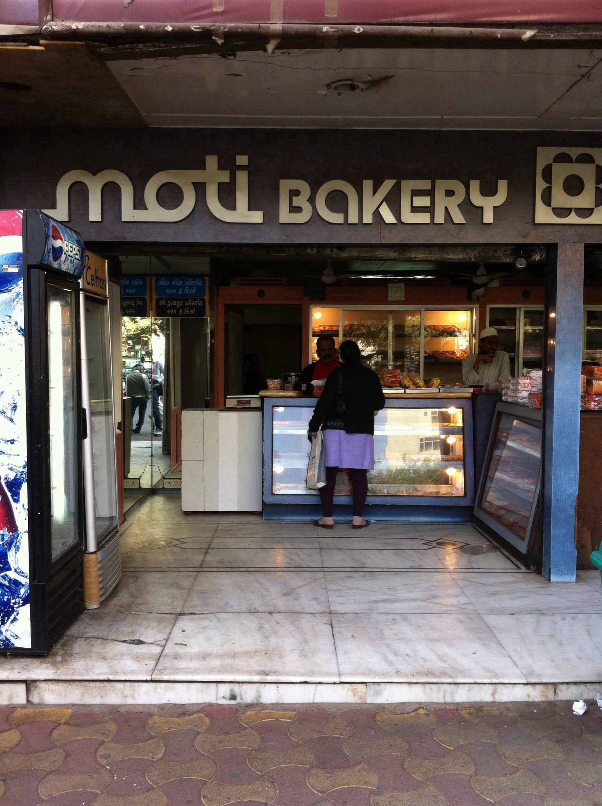 Moti Bakery, Lal Darwaja, Ahmedabad | Zomato