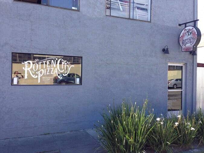Rotten City Pizza, Emeryville, Emeryville - Urbanspoon/Zomato