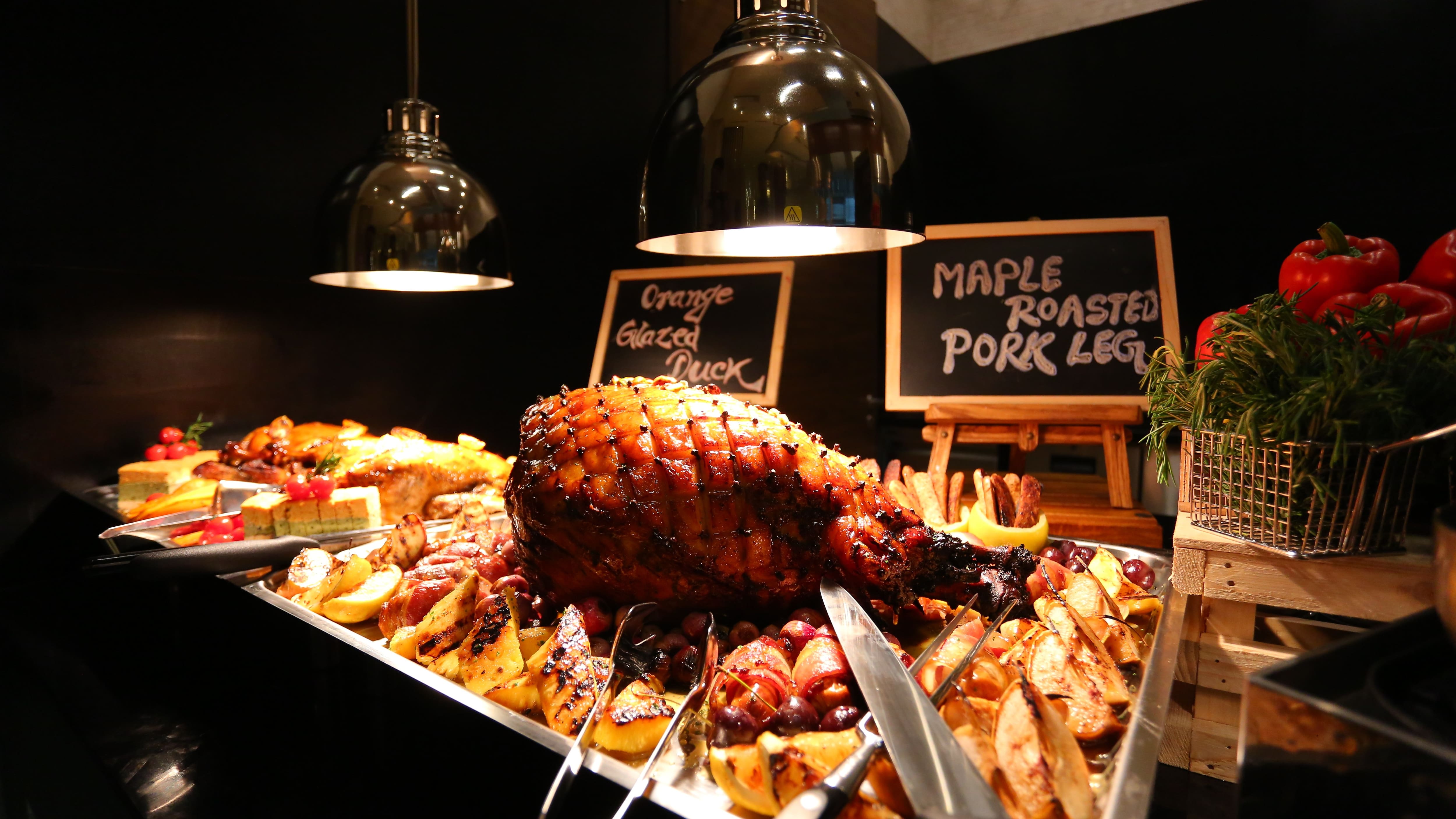 MoMo Cafe - Courtyard By Marriott, Bellandur, Bangalore