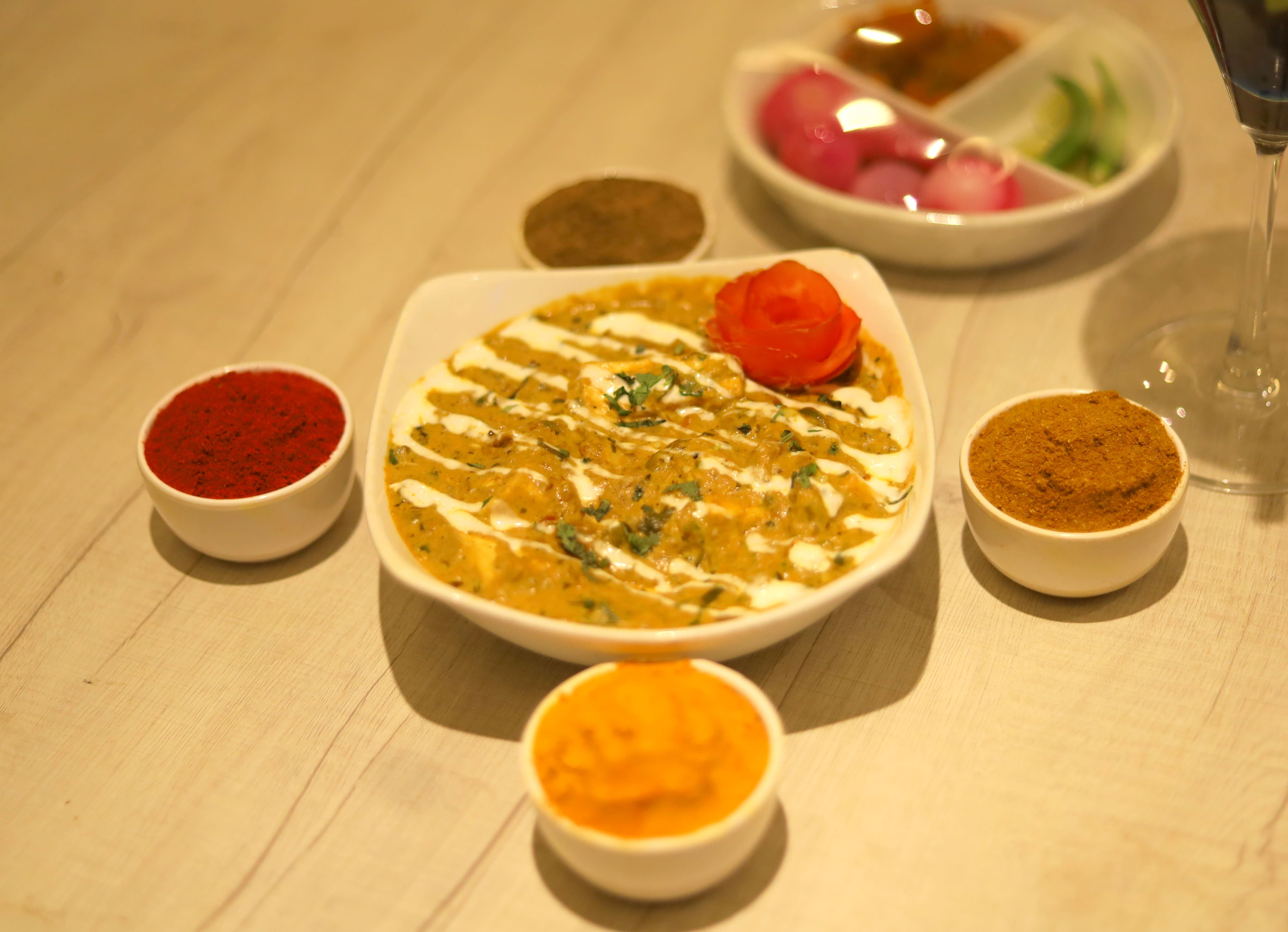 Menu of The Best, Lalpur, Ranchi