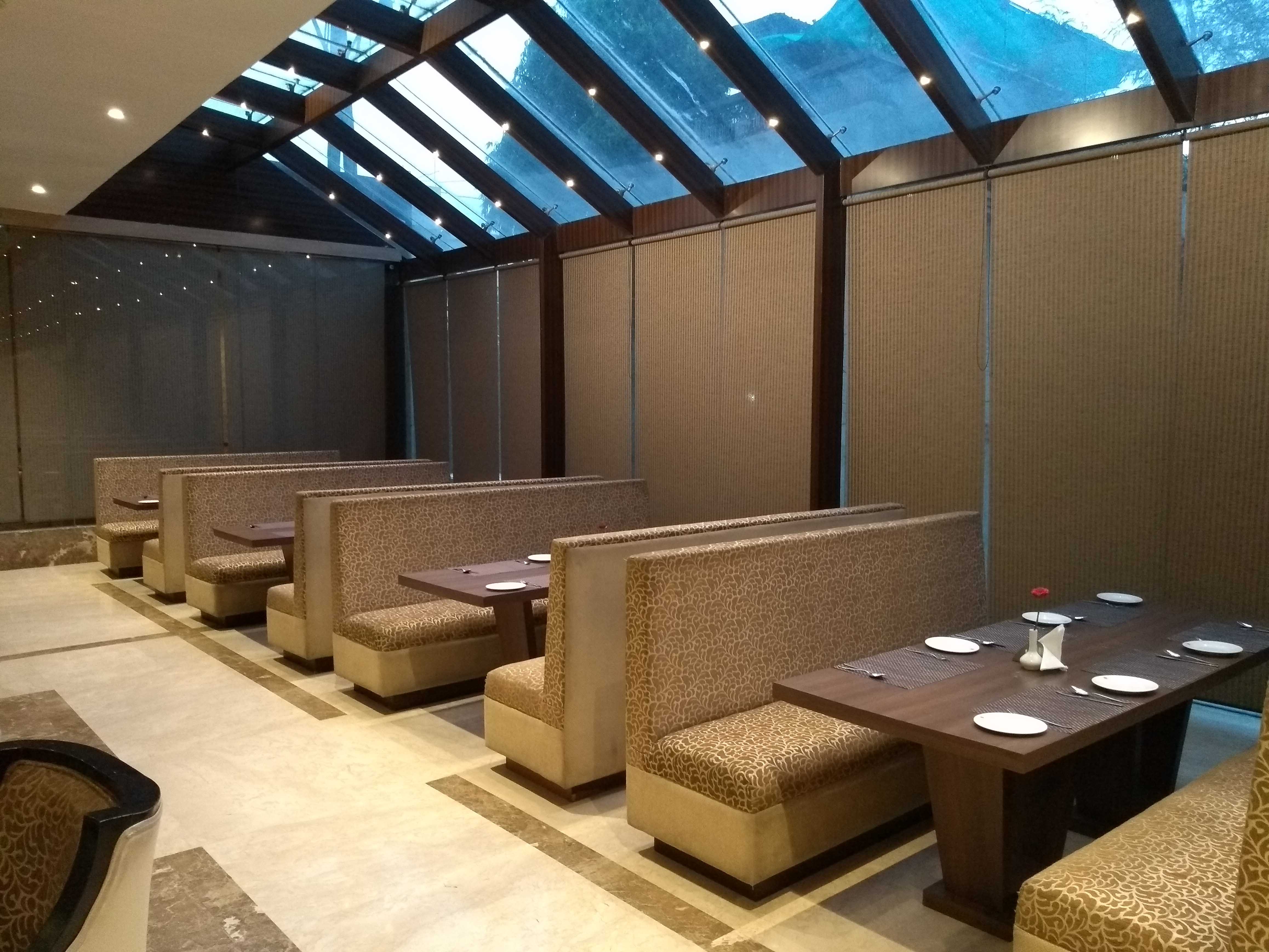 Q-Zeen - Hotel Vennington Court, Devendra Nagar, Raipur | Zomato