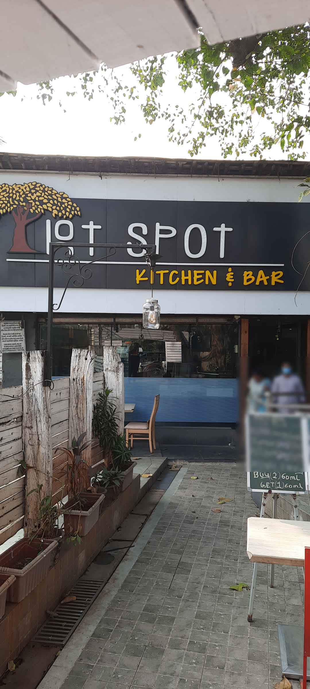 Hot Spot Kitchen & Bar, Chembur, Mumbai | Zomato