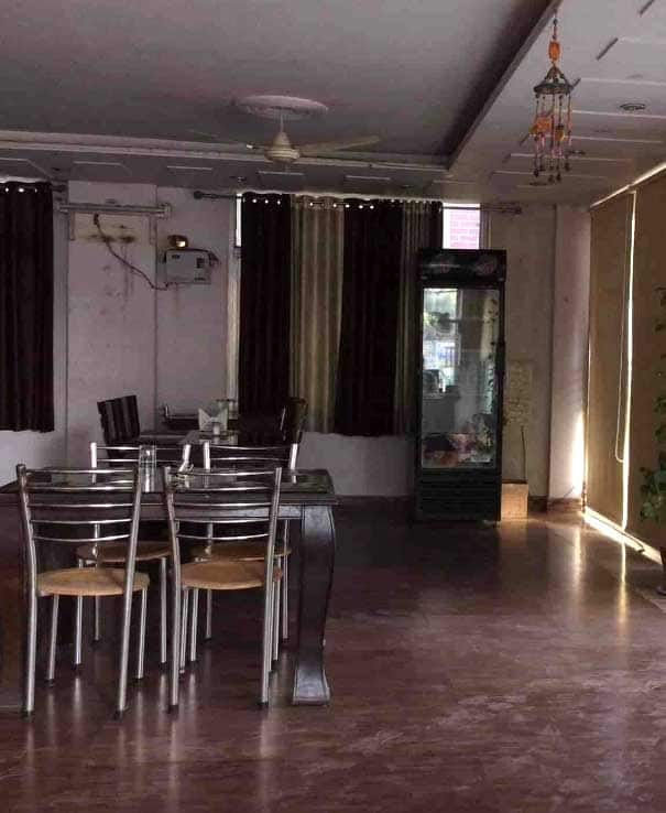 Shivam Restaurant, Durgakund order online - Zomato