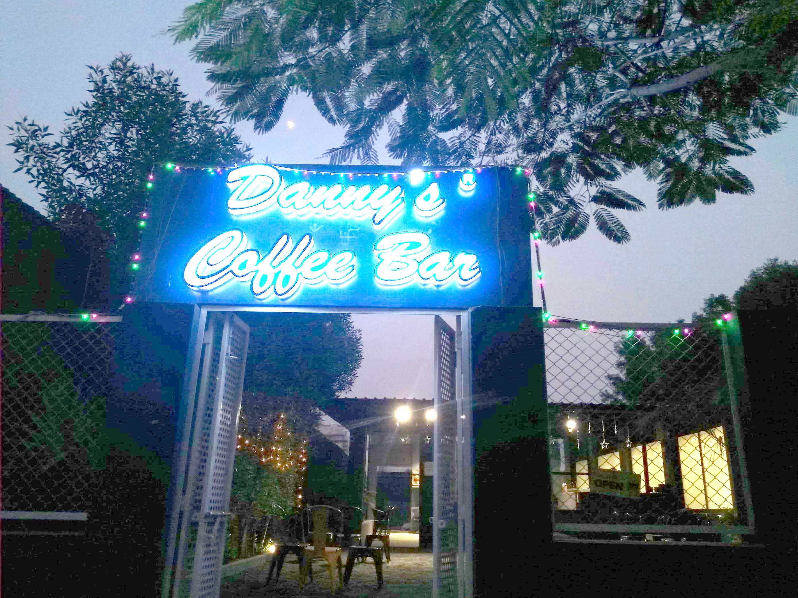 Danny's Cafe, Bodakdev, Ahmedabad | Zomato