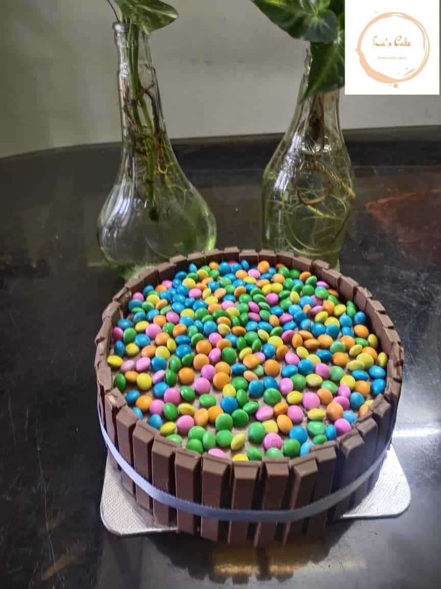 La's Cake House, Poothole, Thrissur | Zomato