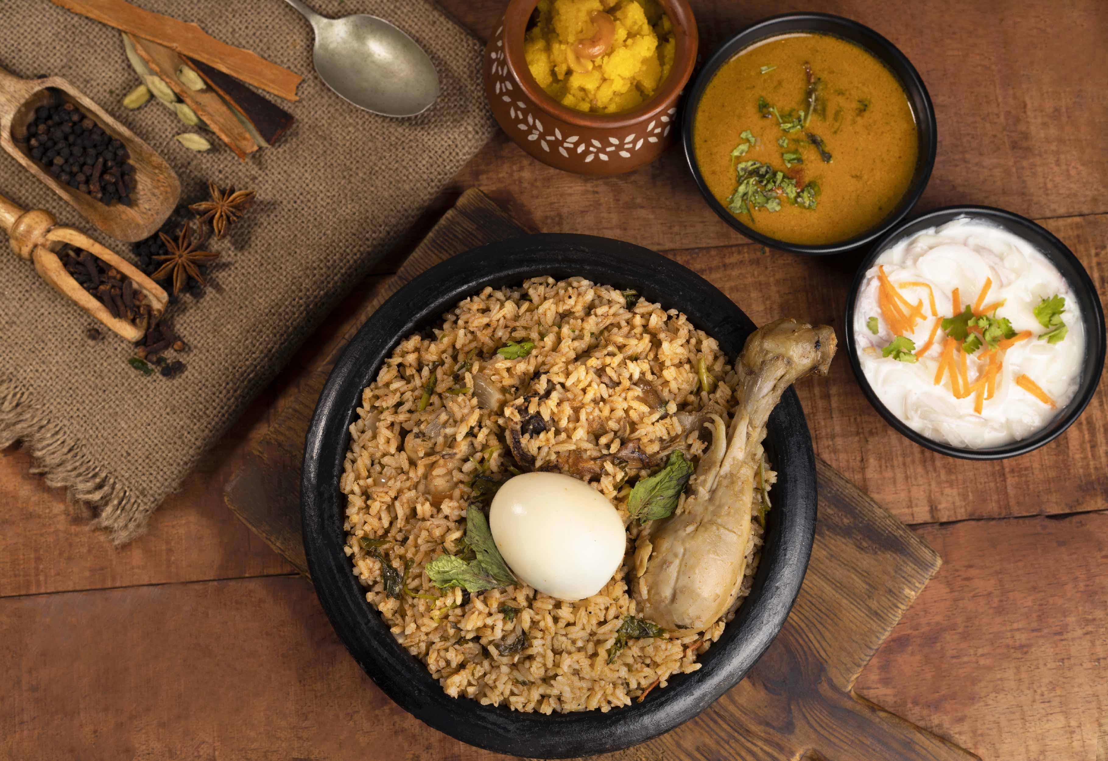 Manjal, Alwarpet order online - Zomato