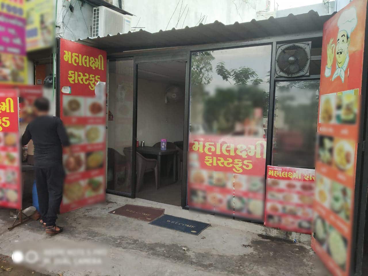 Mahalaxmi Fast Food, Vesu order online - Zomato