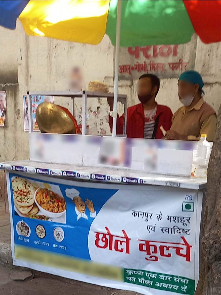 Kanpur Ke Mashoor & Swadhist Chole Kulche, Lajpat Nagar 4, New Delhi ...