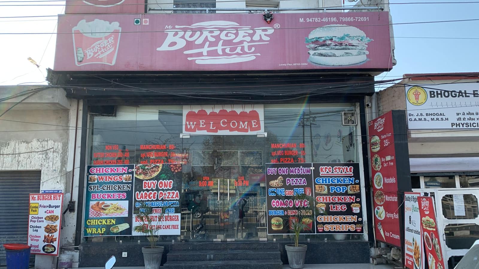 Mr. Burger Hut, Dasuya Locality order online - Zomato
