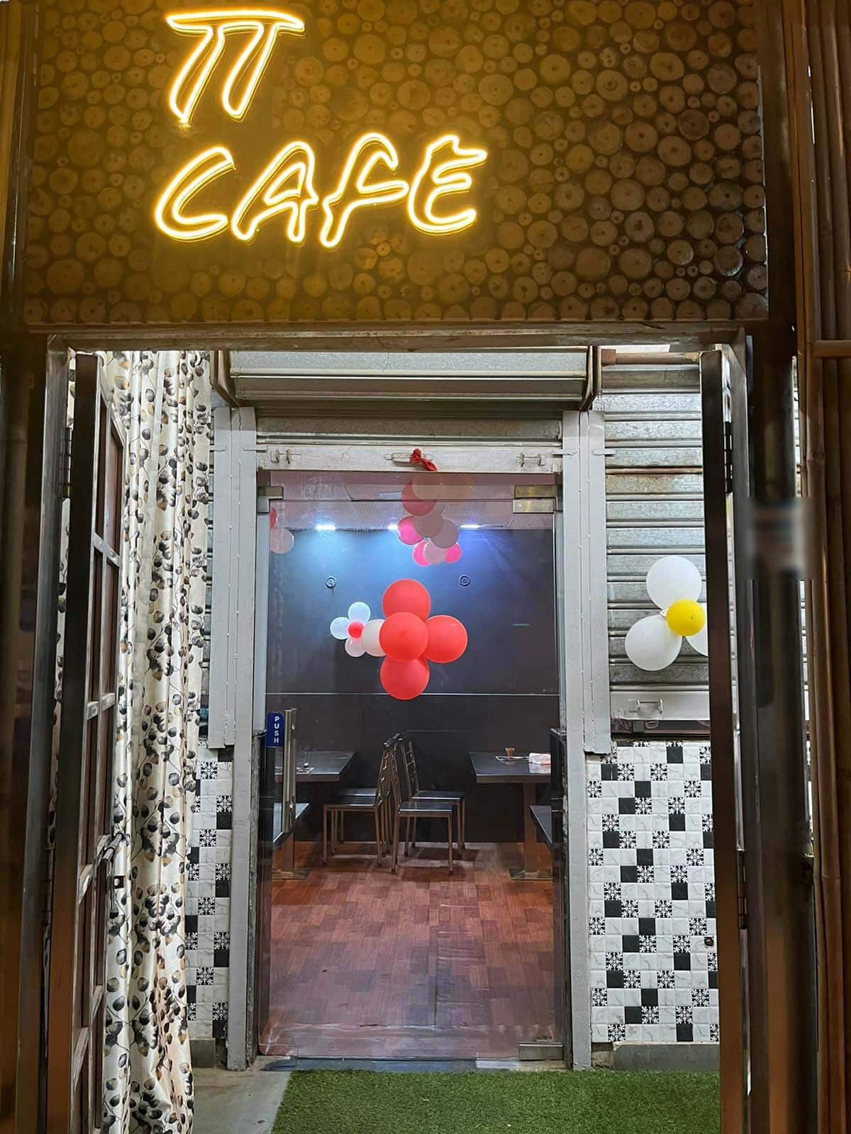 Pi Cafe, Gomti Nagar, Lucknow | Zomato