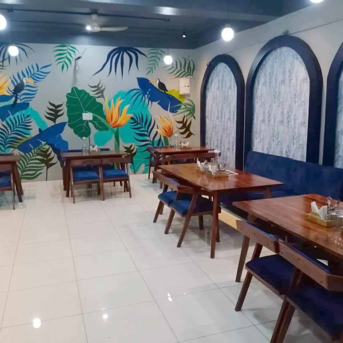 The Full Moon Cafe And Restaurant, Mansarovar, Jaipur | Zomato