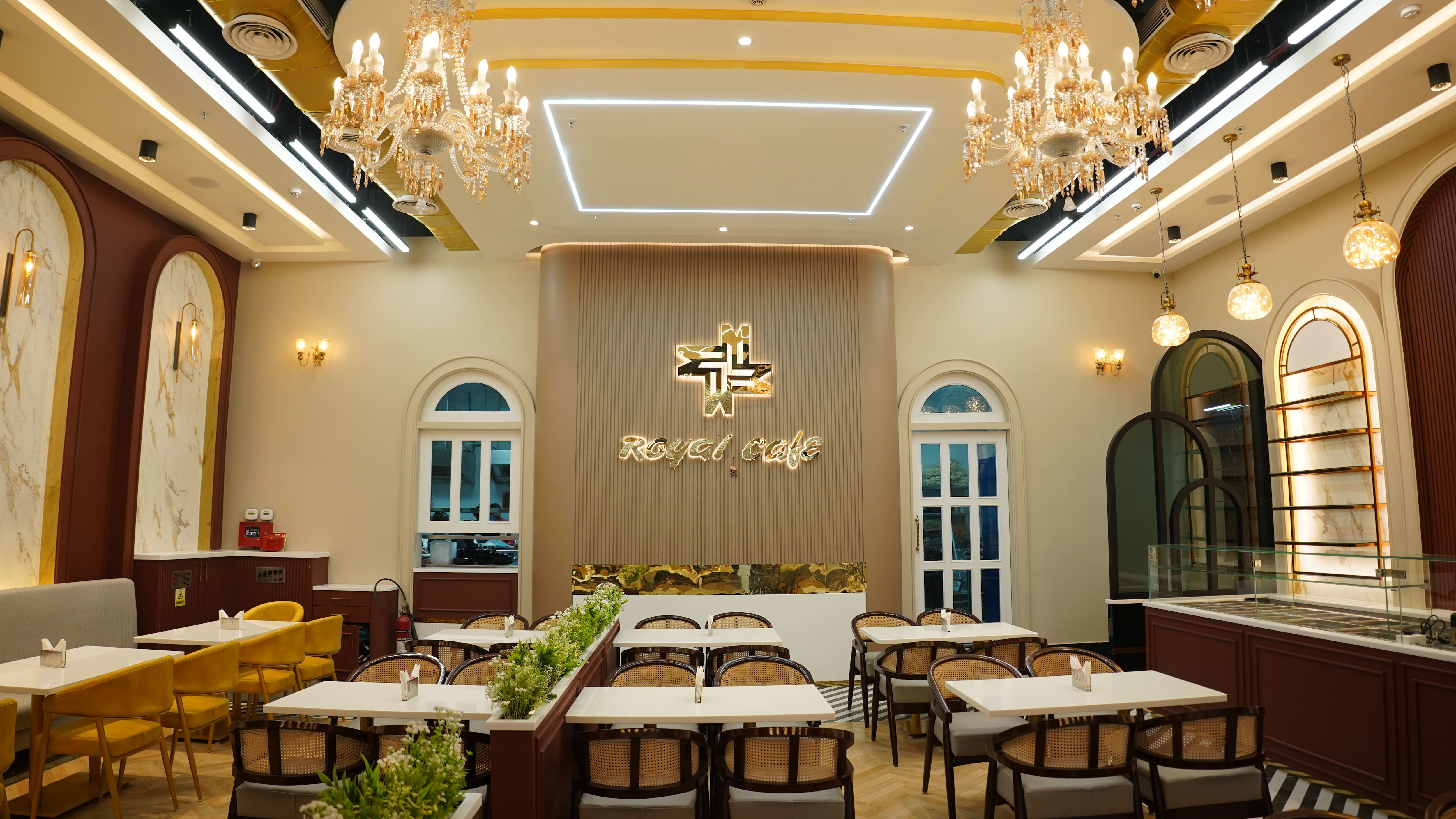 Royal Cafe, Sadar Bazaar, Lucknow | Zomato