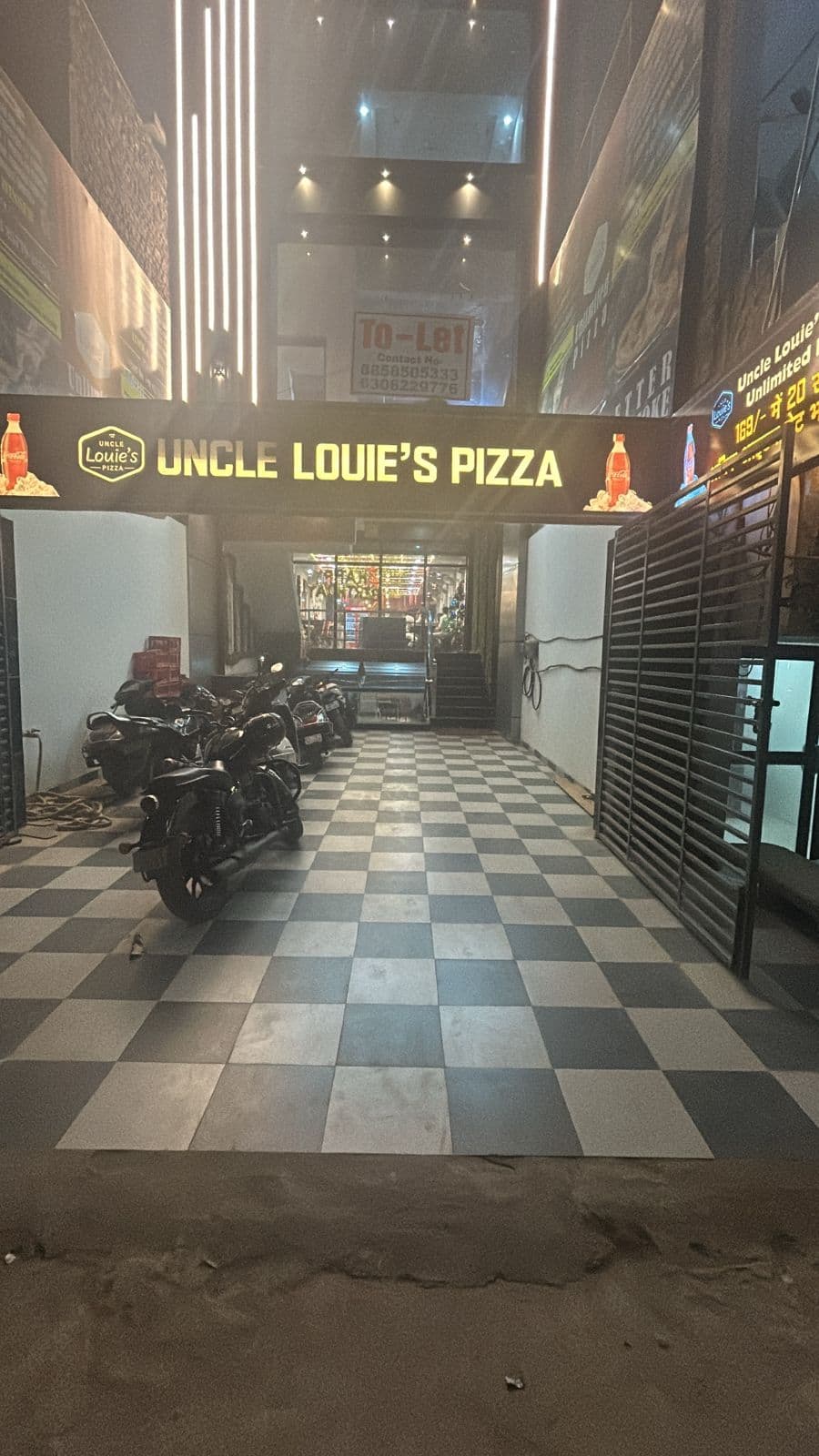 Uncle Louie's Pizza, Faizabad-Ayodhya Locality order online - Zomato