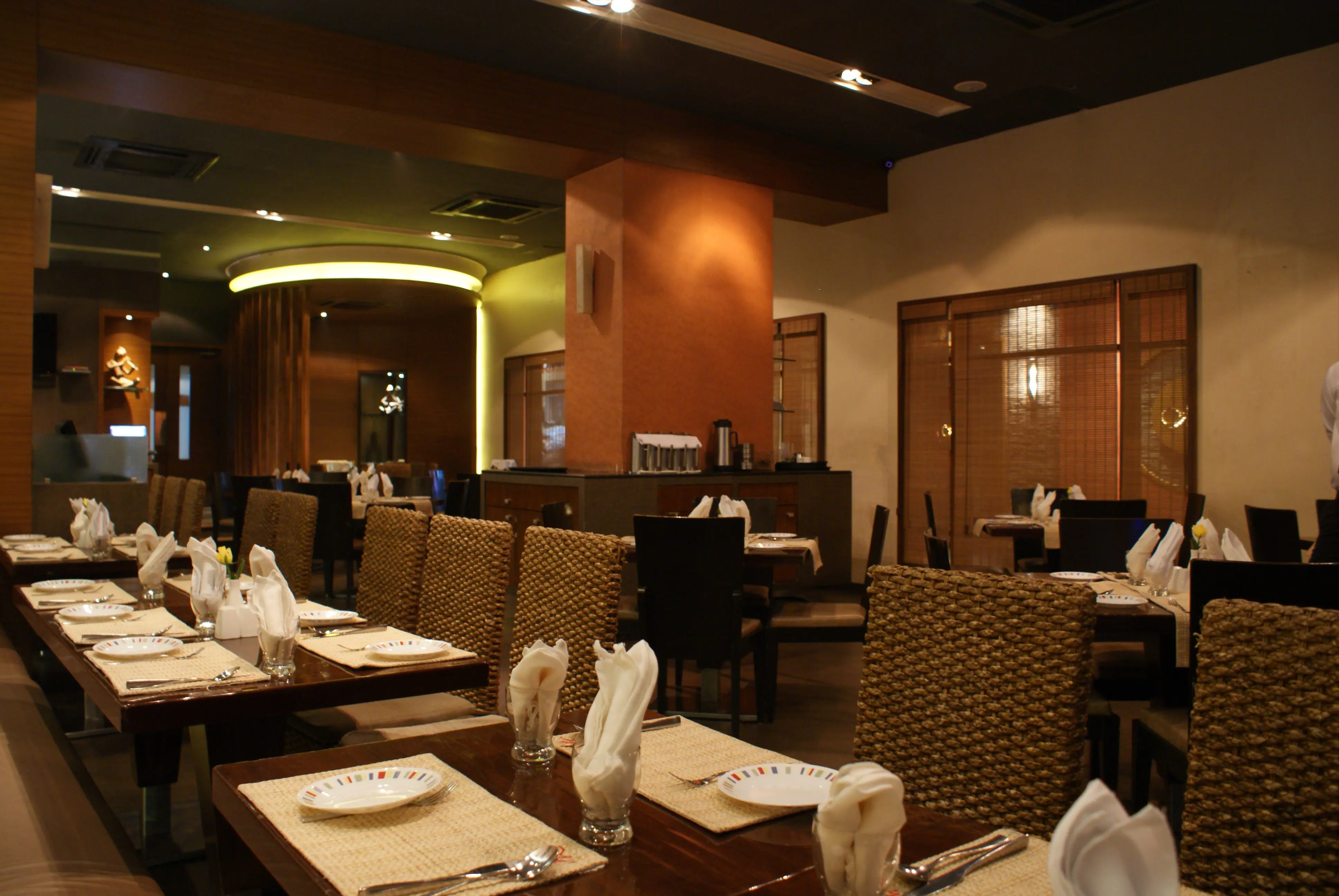 Mantra Dining Bar, Powai, Mumbai | Zomato